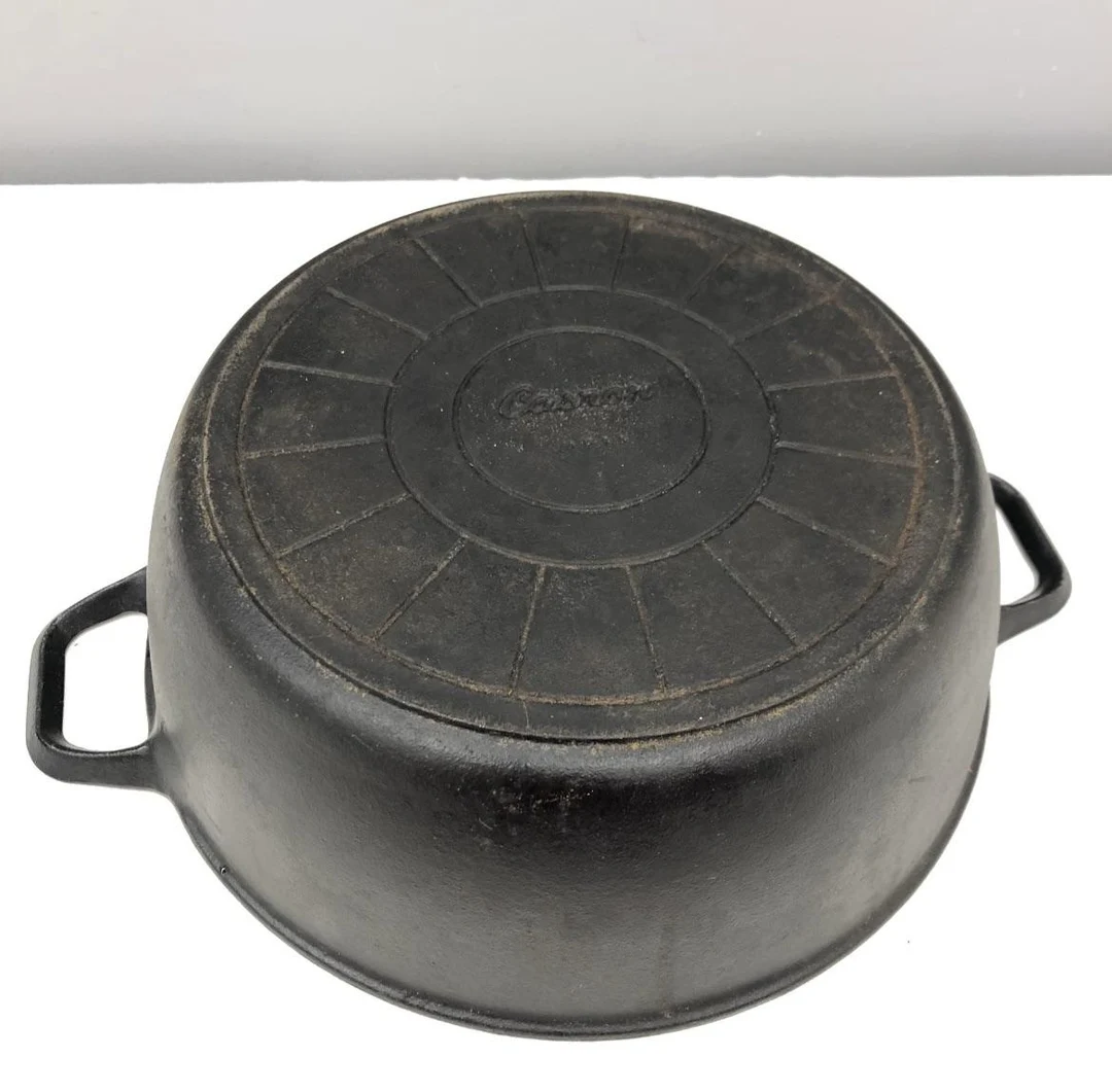 Japenese Casron cast iron | Scrolller