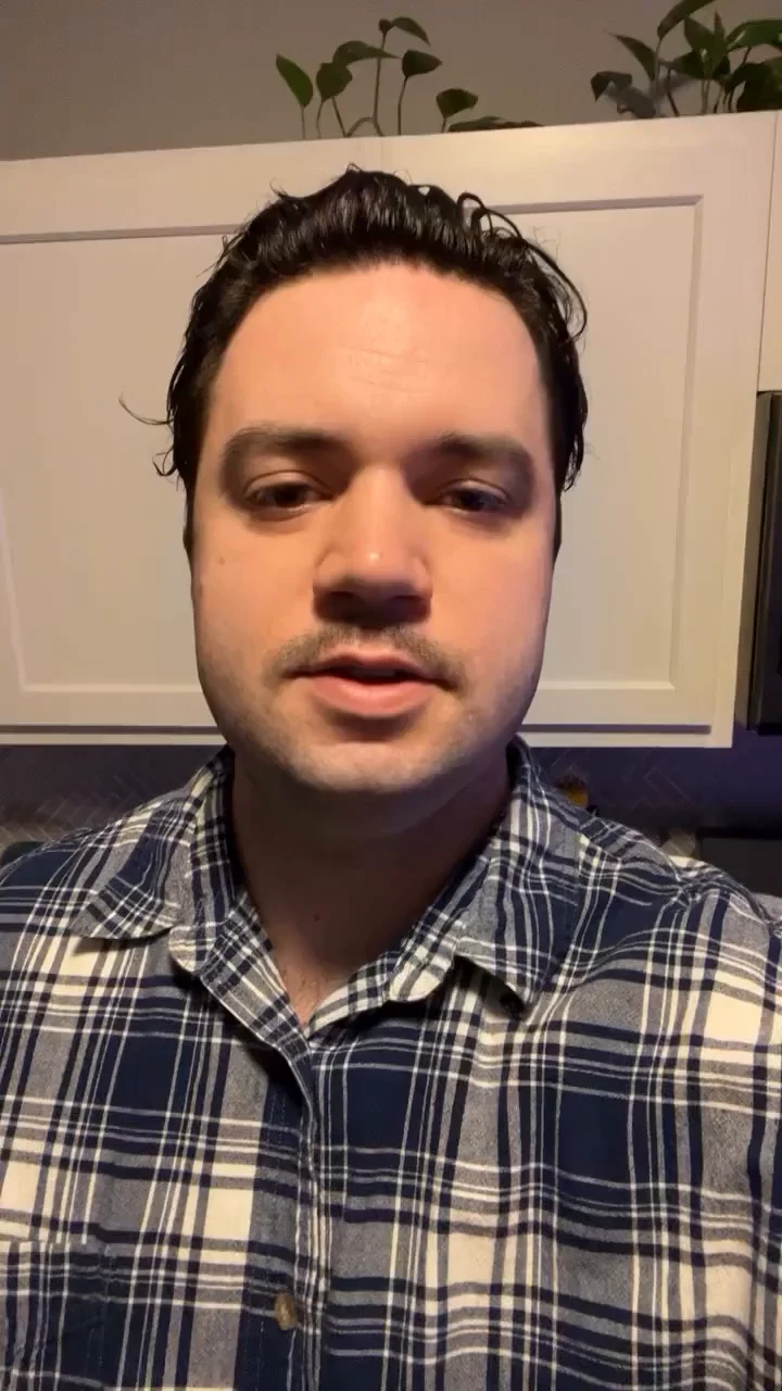 Curly hair frustration/joy | Scrolller