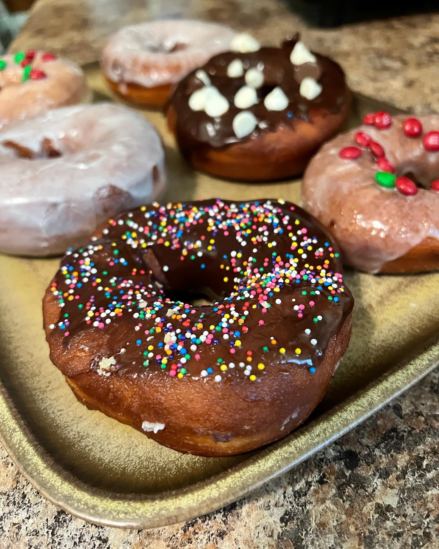 [homemade] donuts | Scrolller