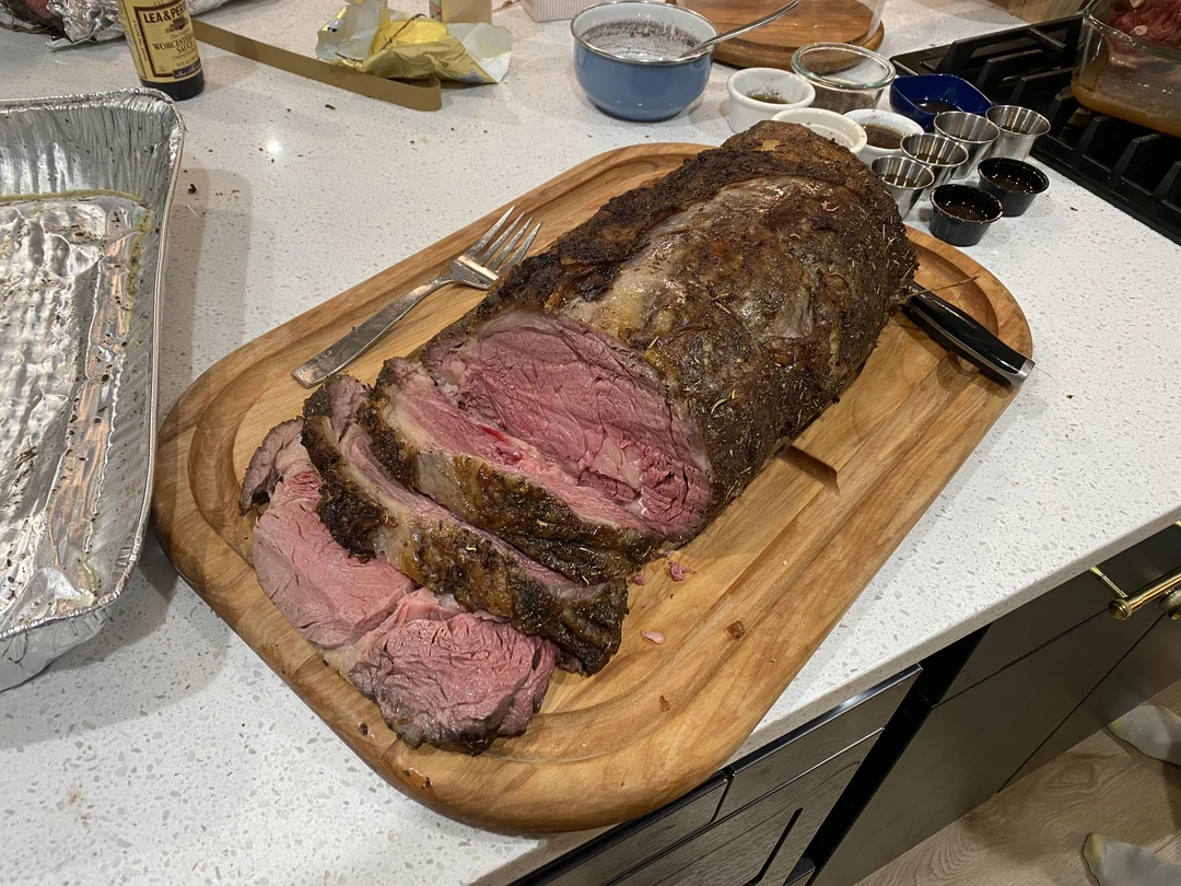 Family tasked me with the main dish this year so I took a shot with my first prime rib. | Scrolller