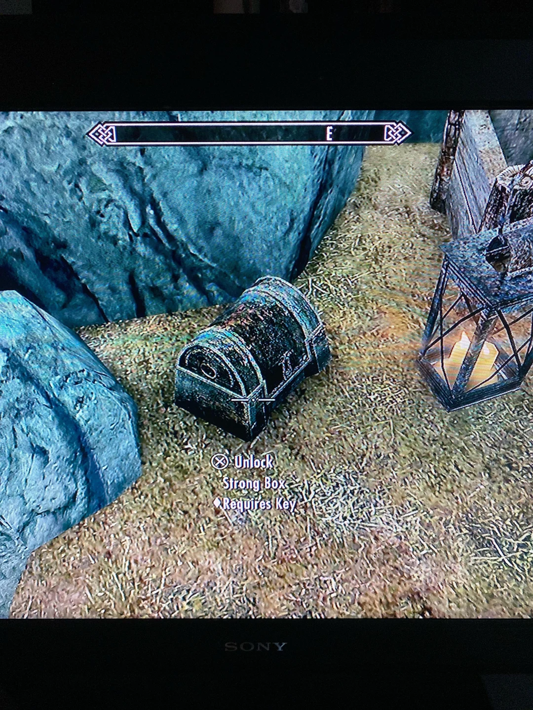 StrongBox left of Dragon reach. | Scrolller