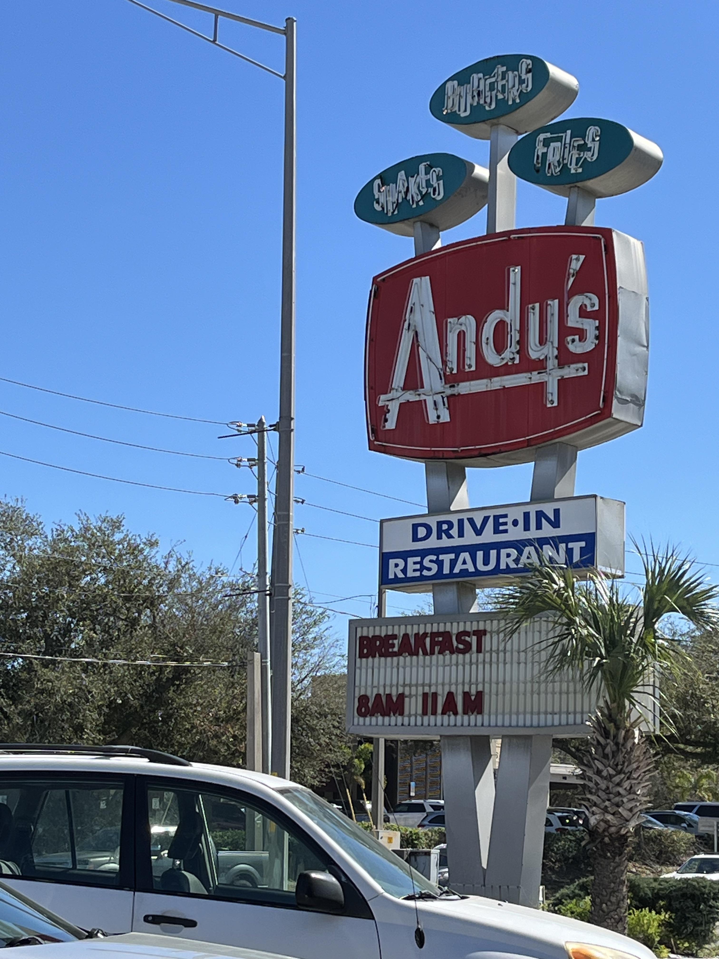 Andy’s Igloo | Scrolller