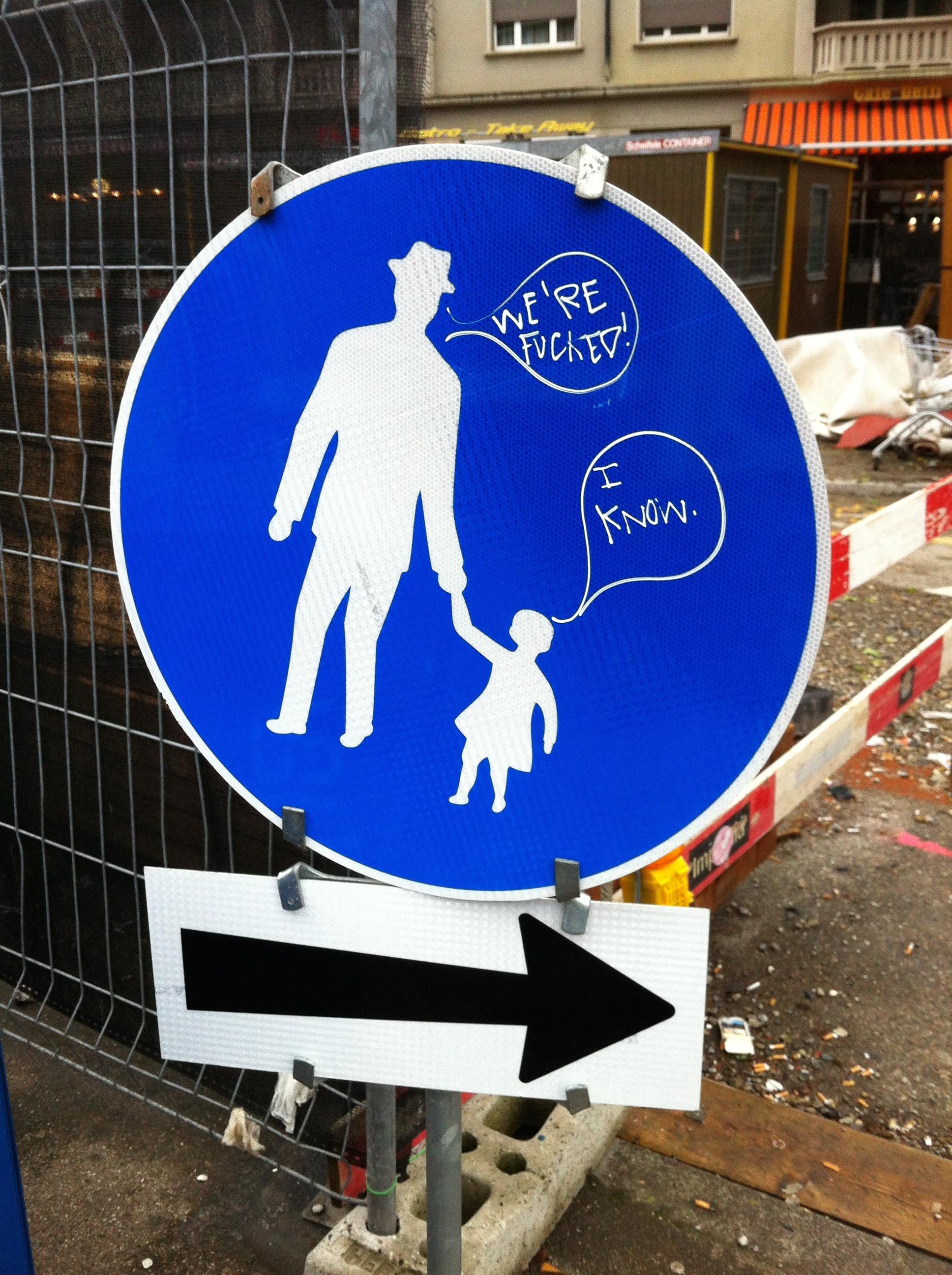 The signs are pretty clear | Scrolller