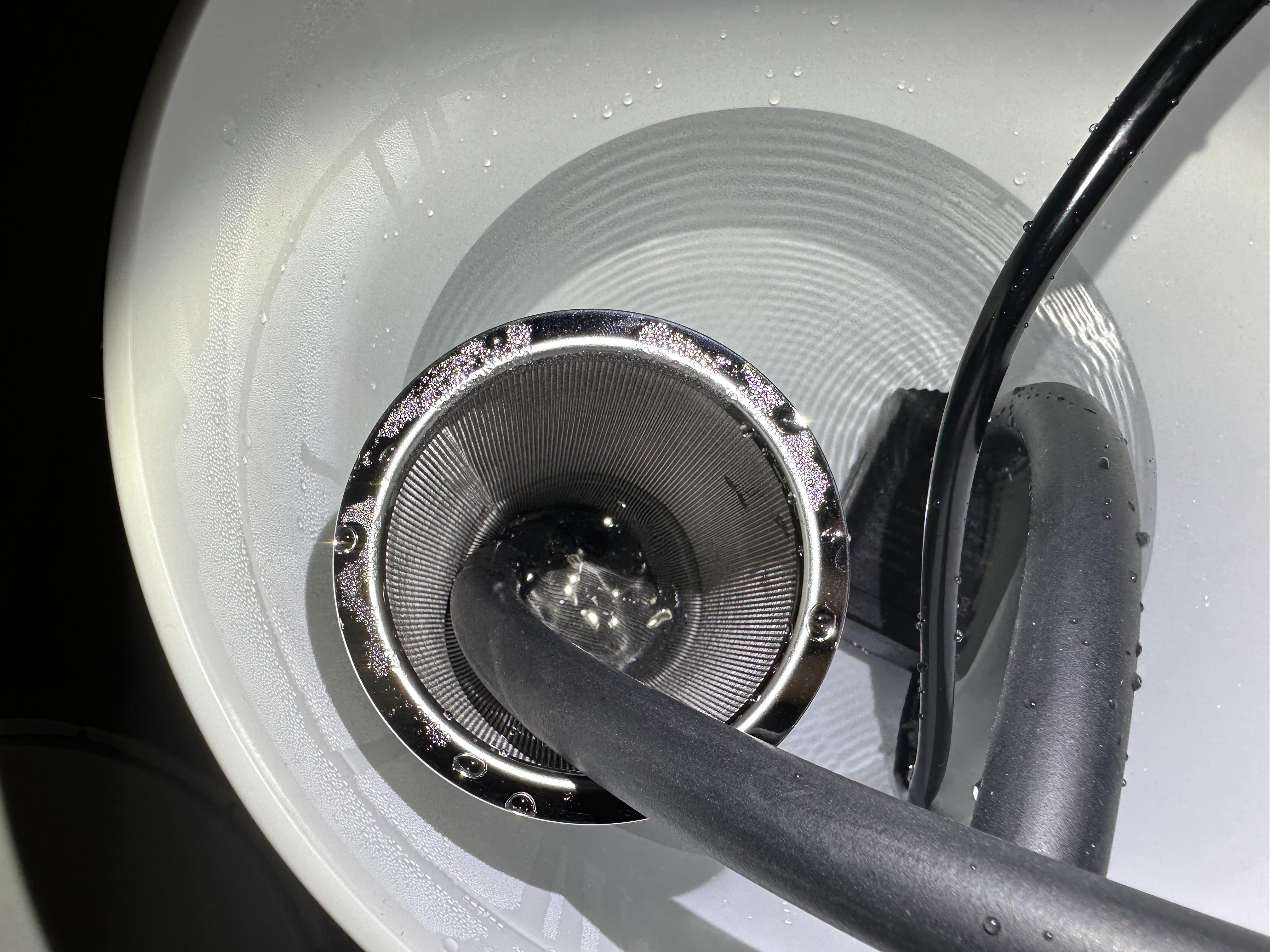 Radiator cleaning setup | Scrolller