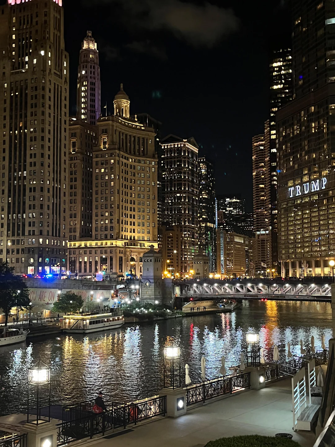 Chicago lit up | Scrolller