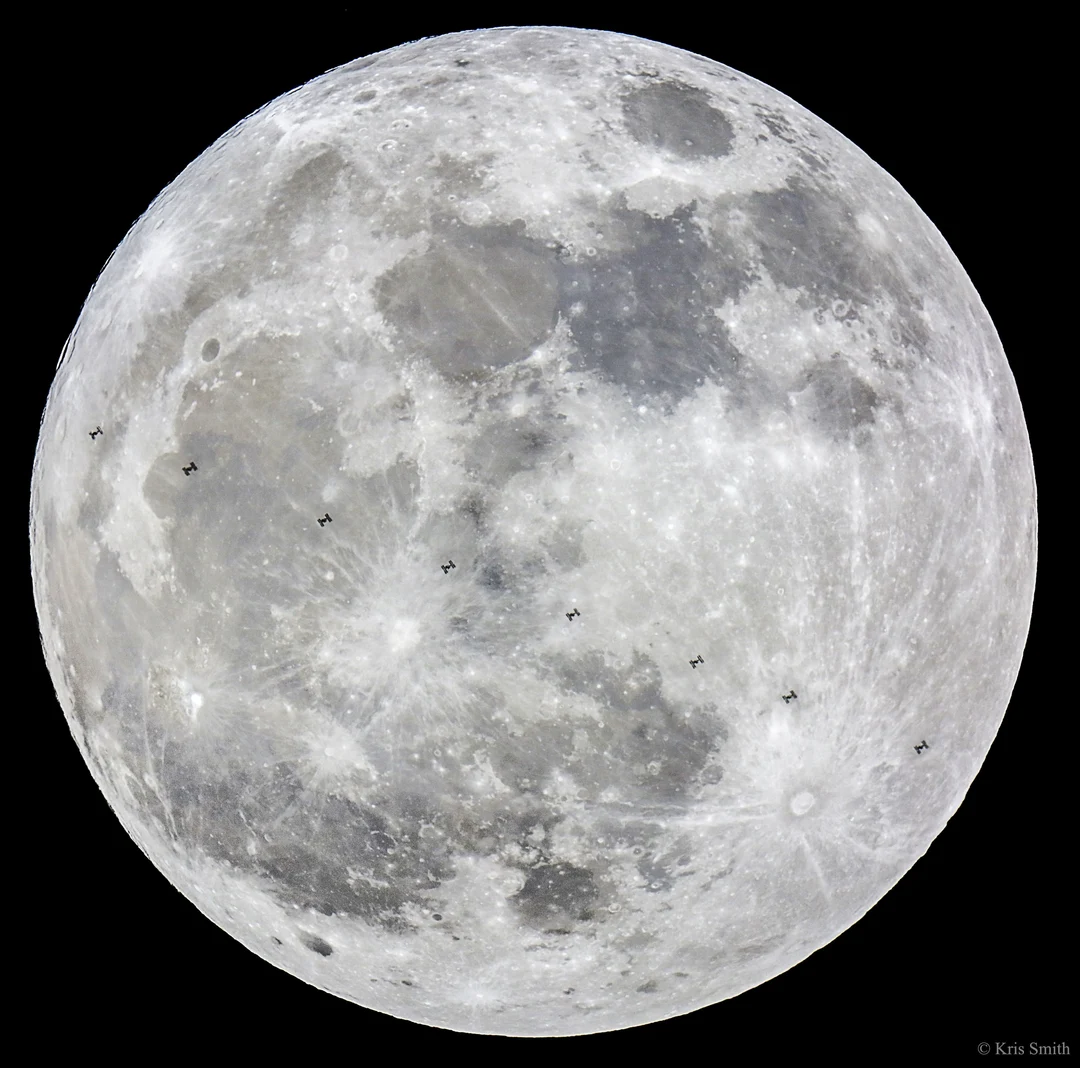 Supermoon and Space Station [Image Credit: Kris Smith] | Scrolller