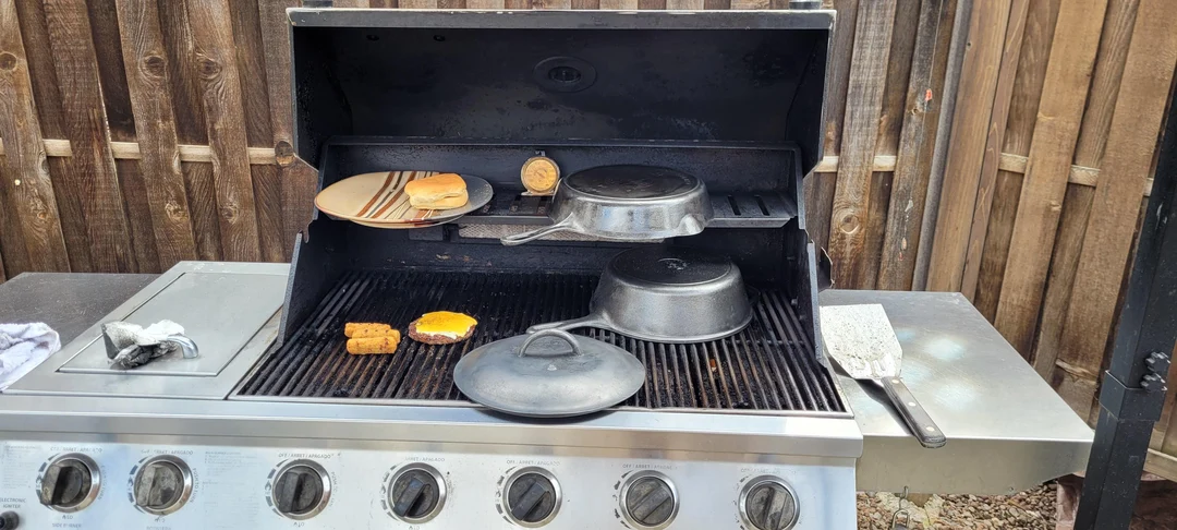 Multitasking today. | Scrolller