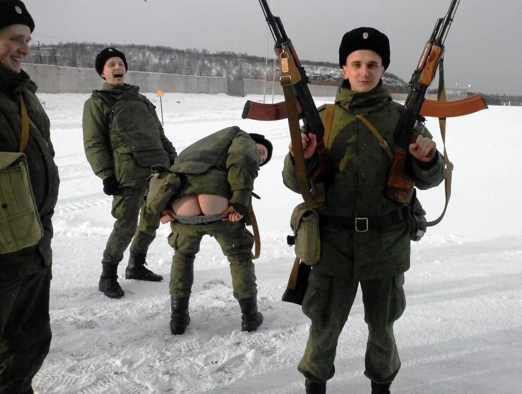 Young soldier mooning | Scrolller