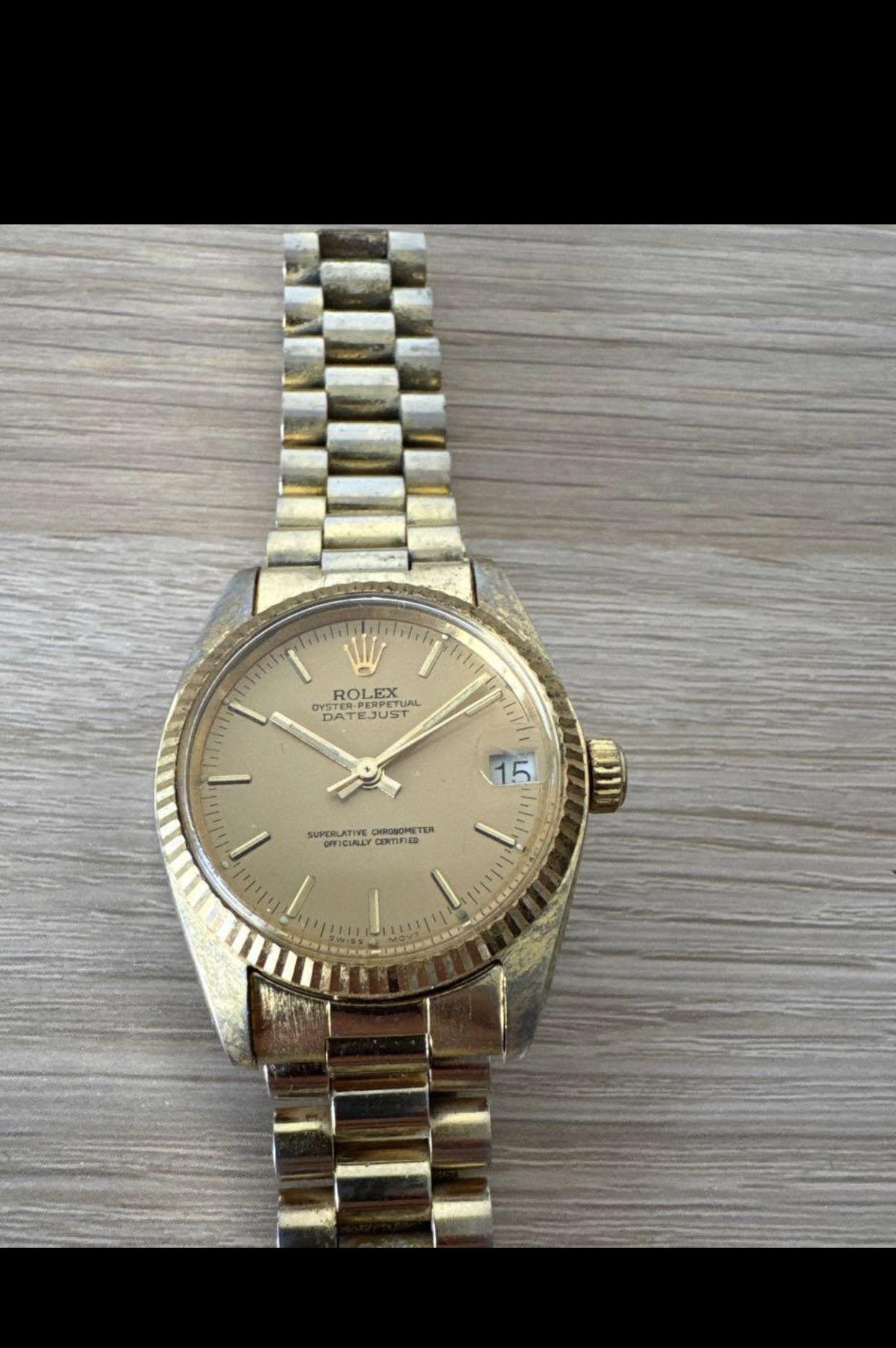 Is this auth? | Scrolller