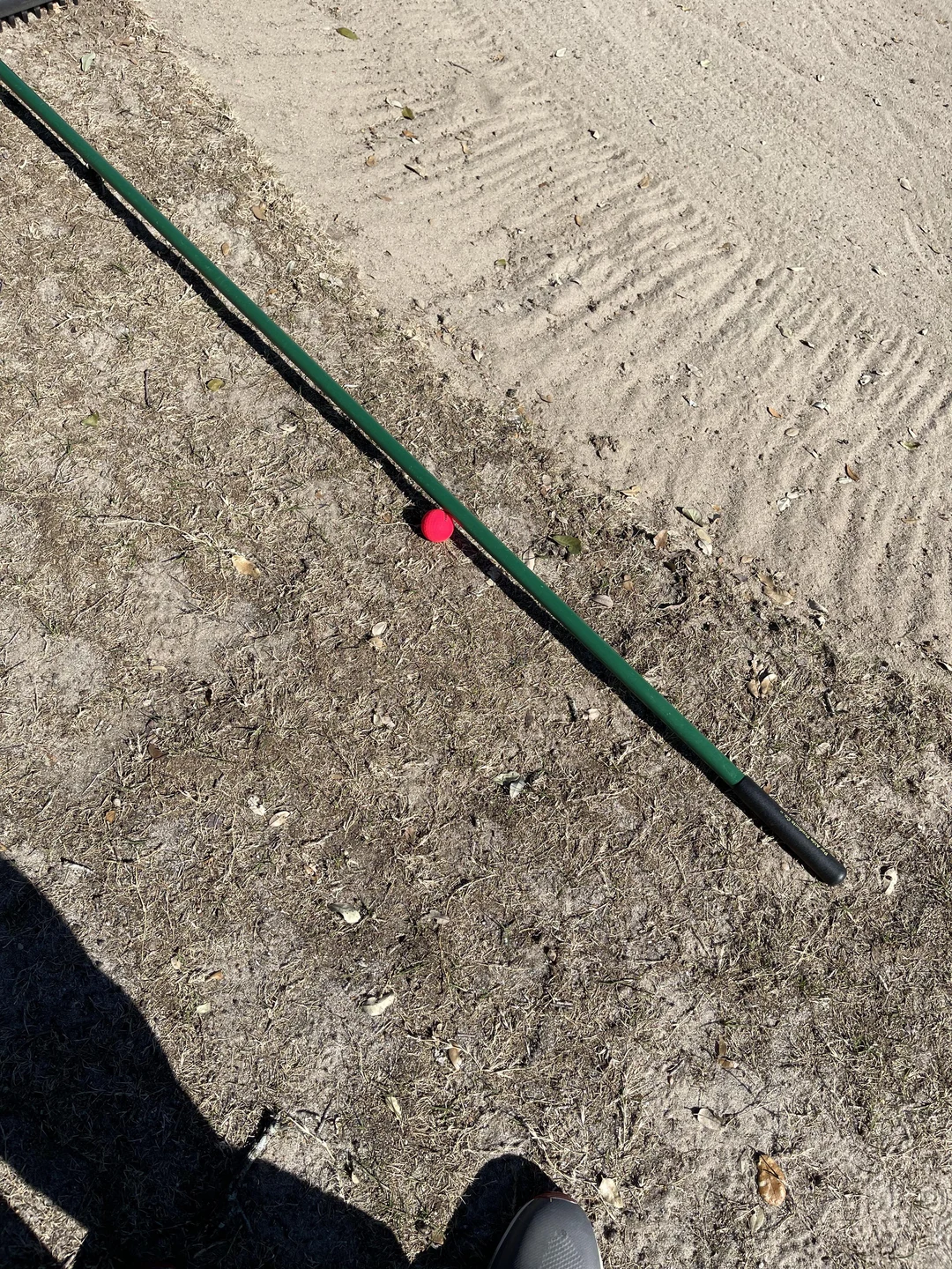 Where do you leave the rake? | Scrolller