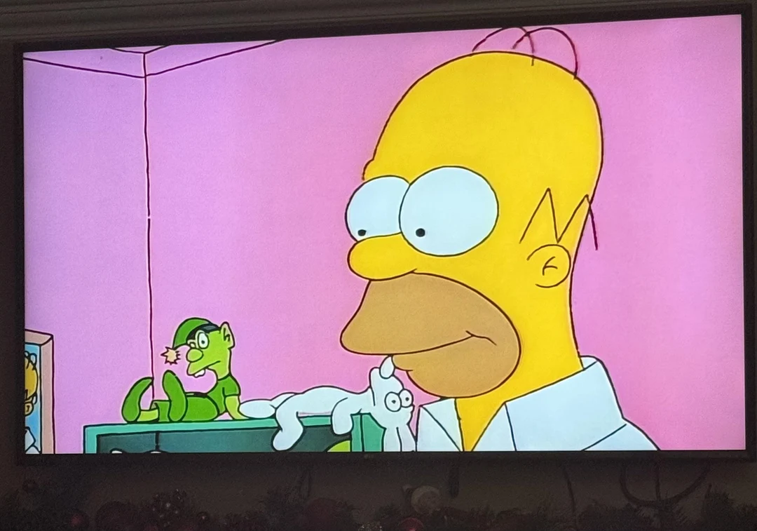 The Simpsons predicted Elf on a Shelf | Scrolller