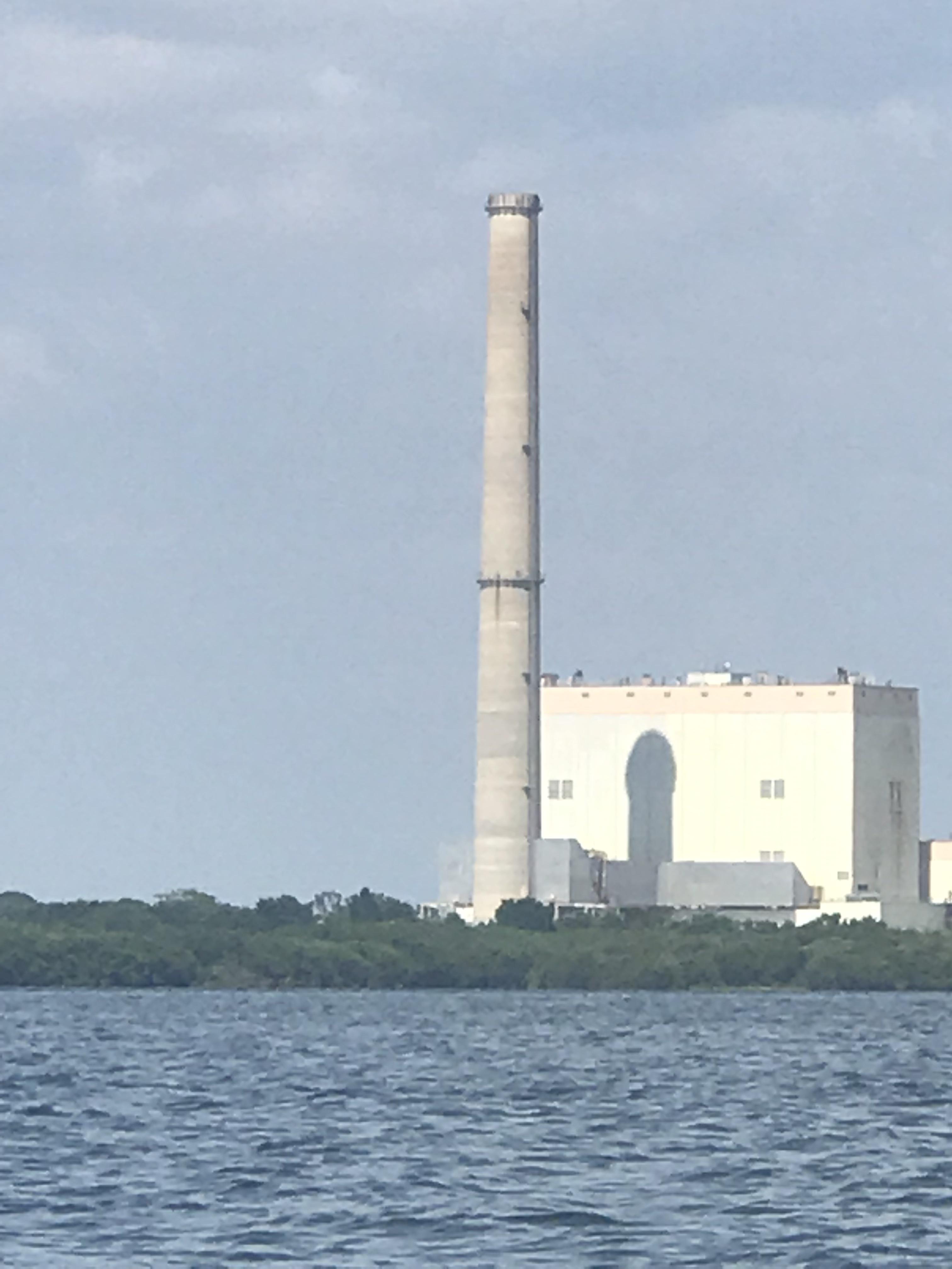 Power plant shadow | Scrolller