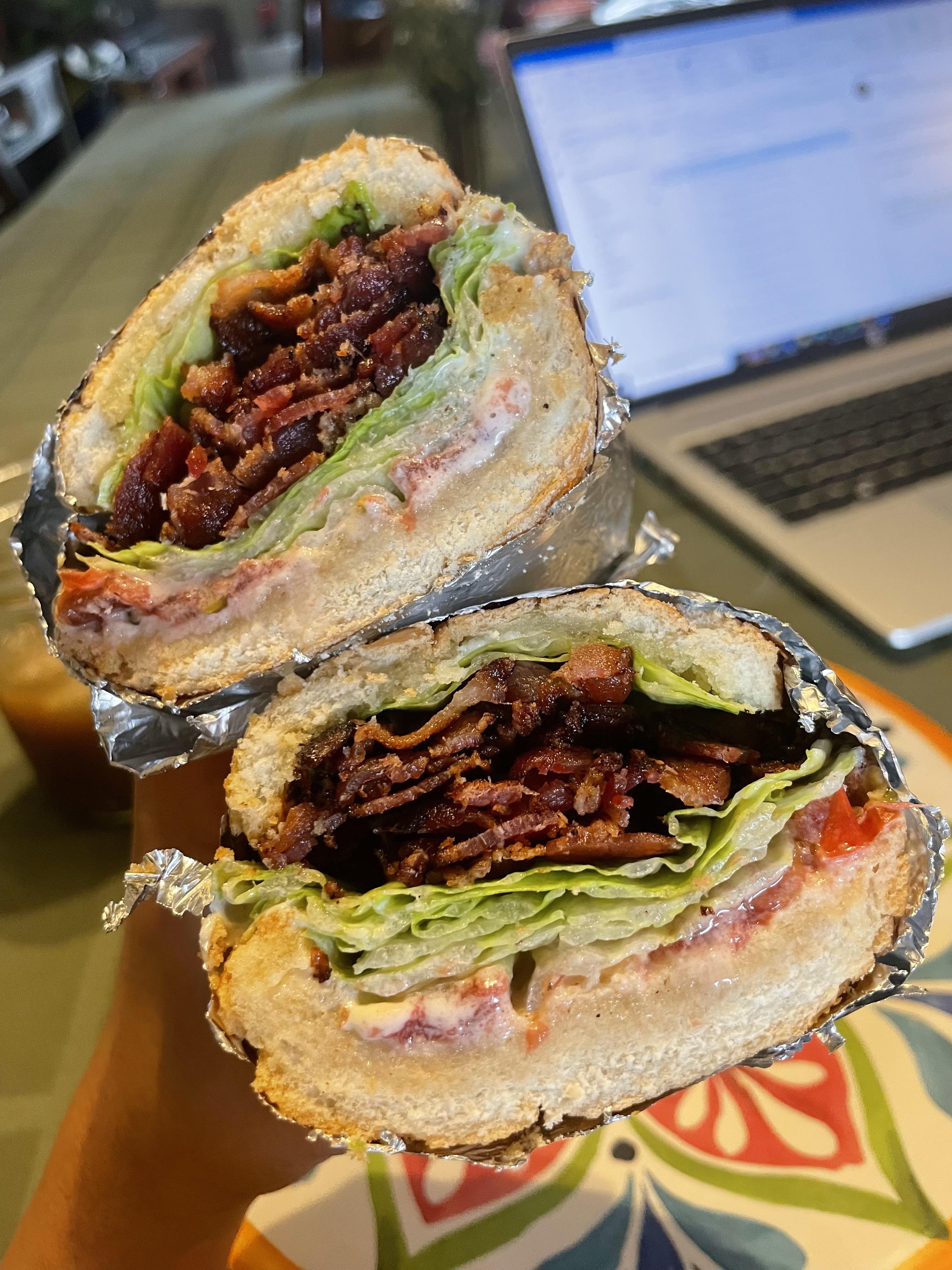 [homemade] BLT | Scrolller