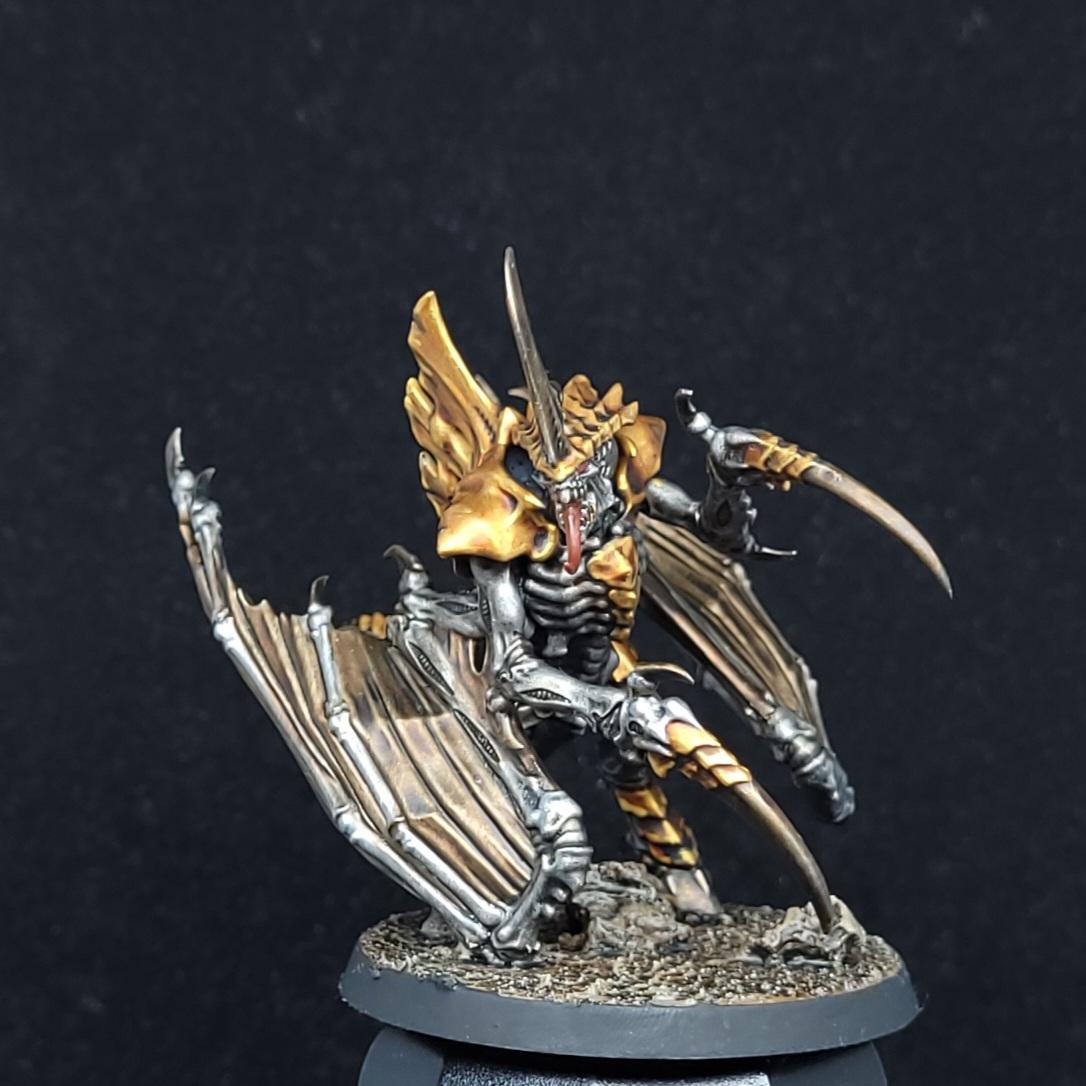 A golden Winged Tyranid Prime | Scrolller