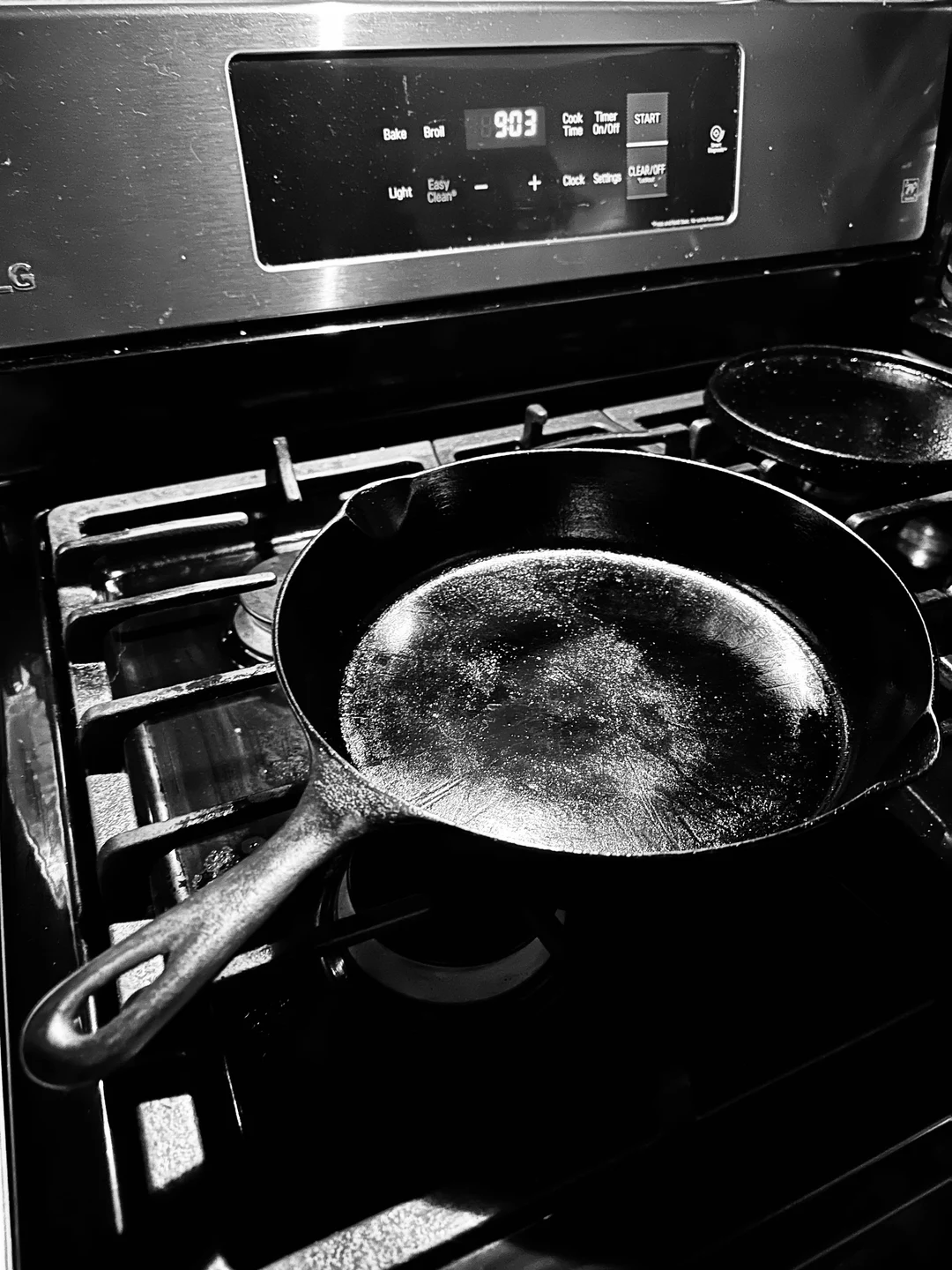 This was my 93 year old grandma’s skillet. It’s still very loved 🥰 | Scrolller