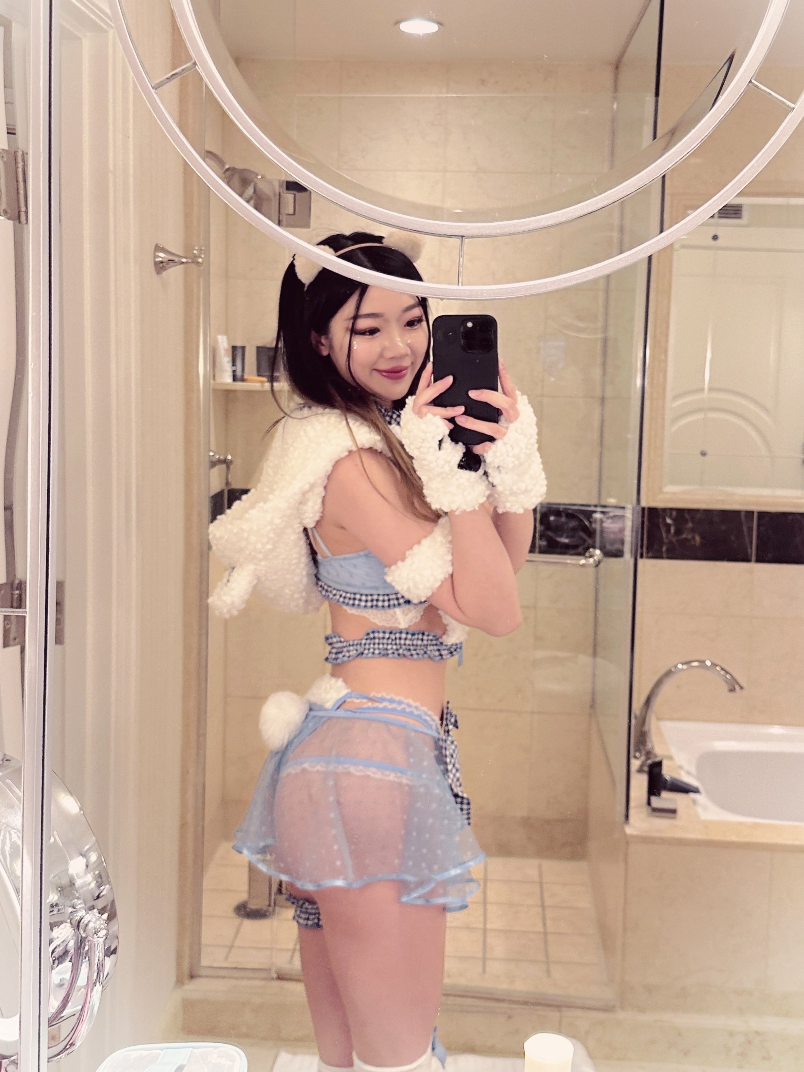 Jaime 💙 | Scrolller