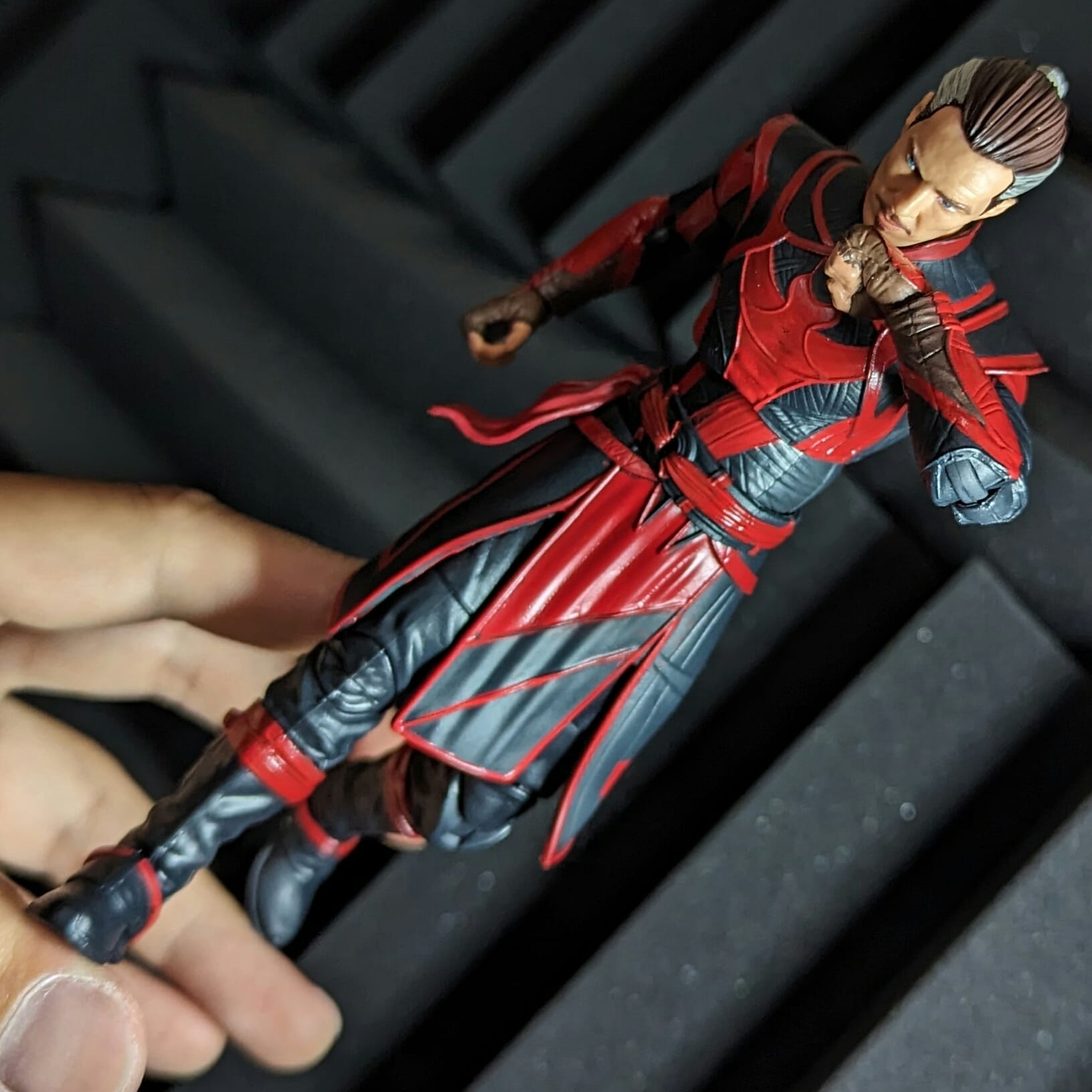 DEFENDER STRANGE | Scrolller