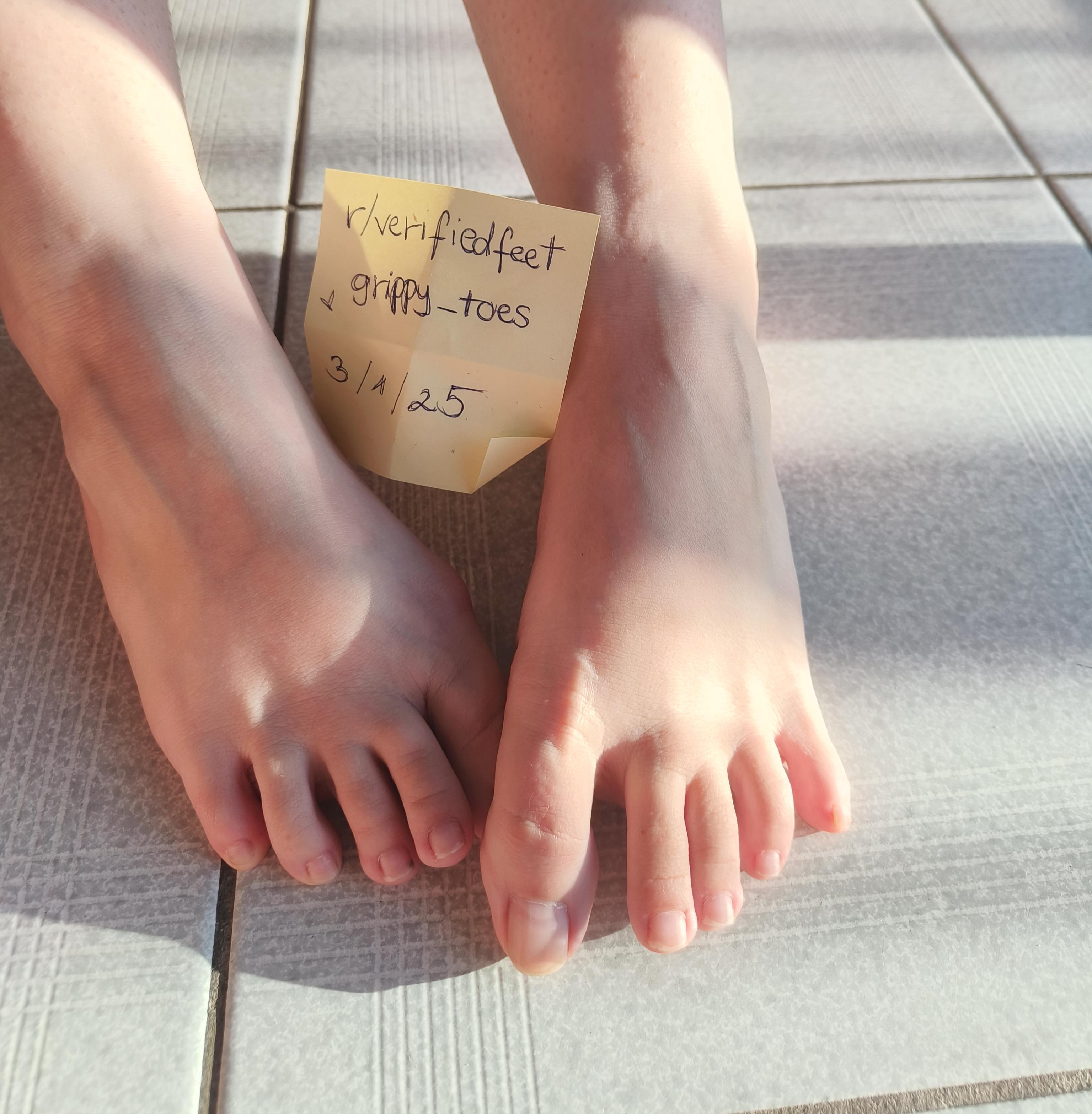 Verify Me | Scrolller