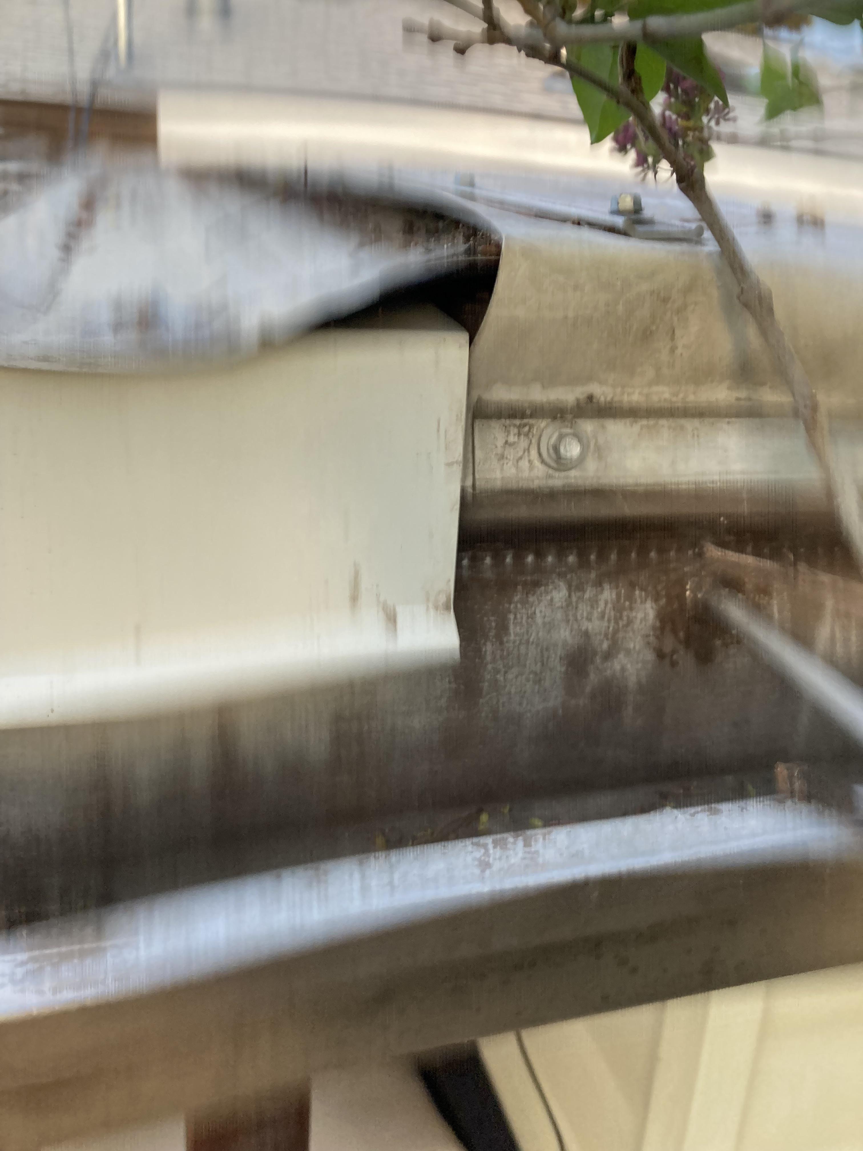 Water wicking behind void | Scrolller