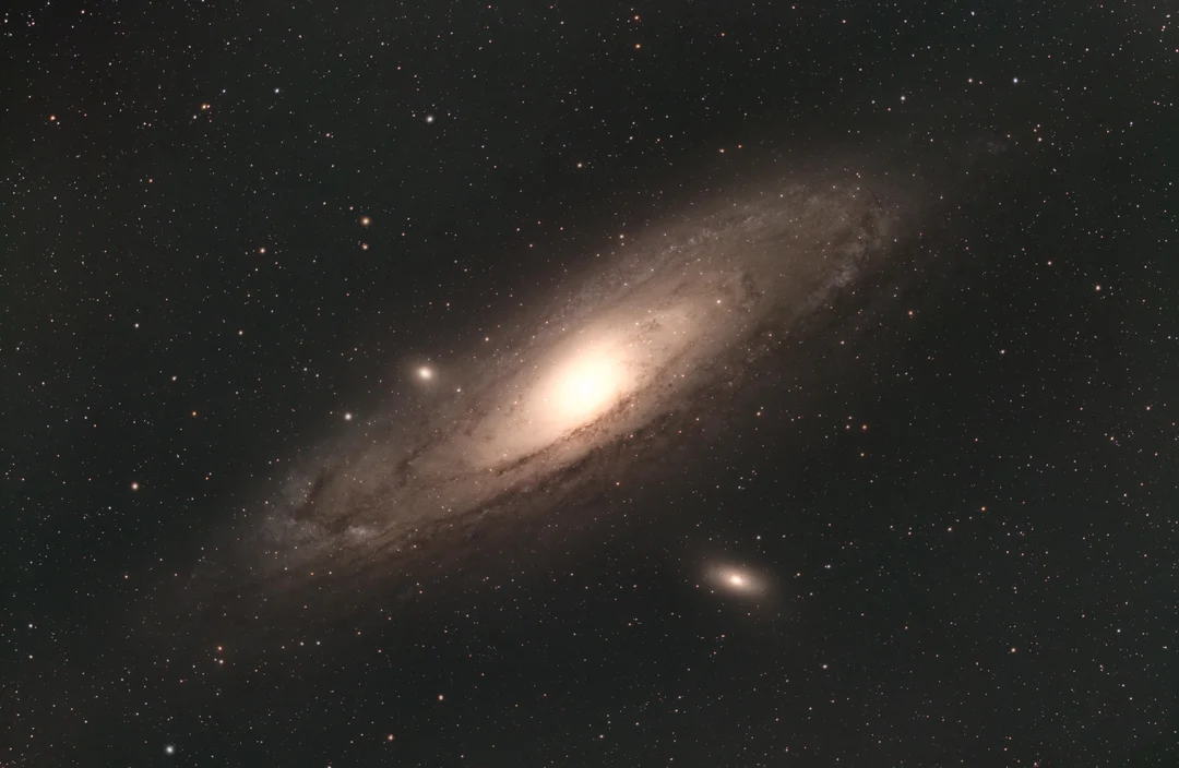 Andromeda (M31) | Scrolller