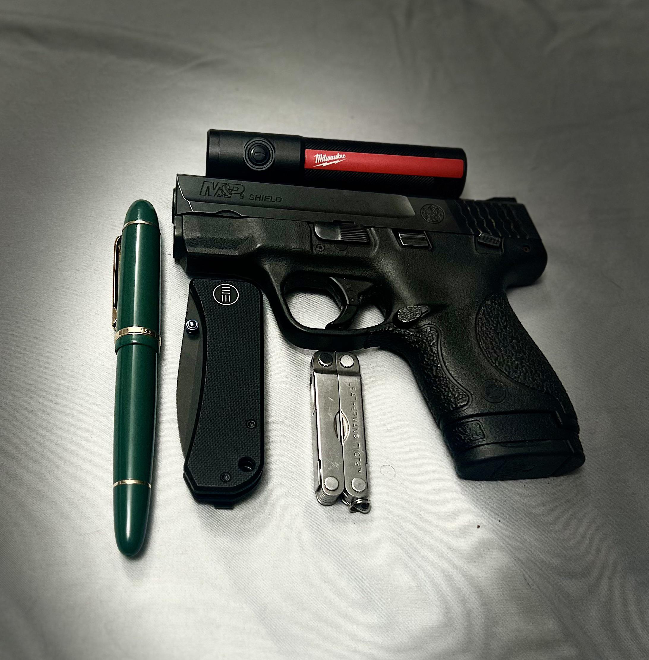 Back to basics edc | Scrolller