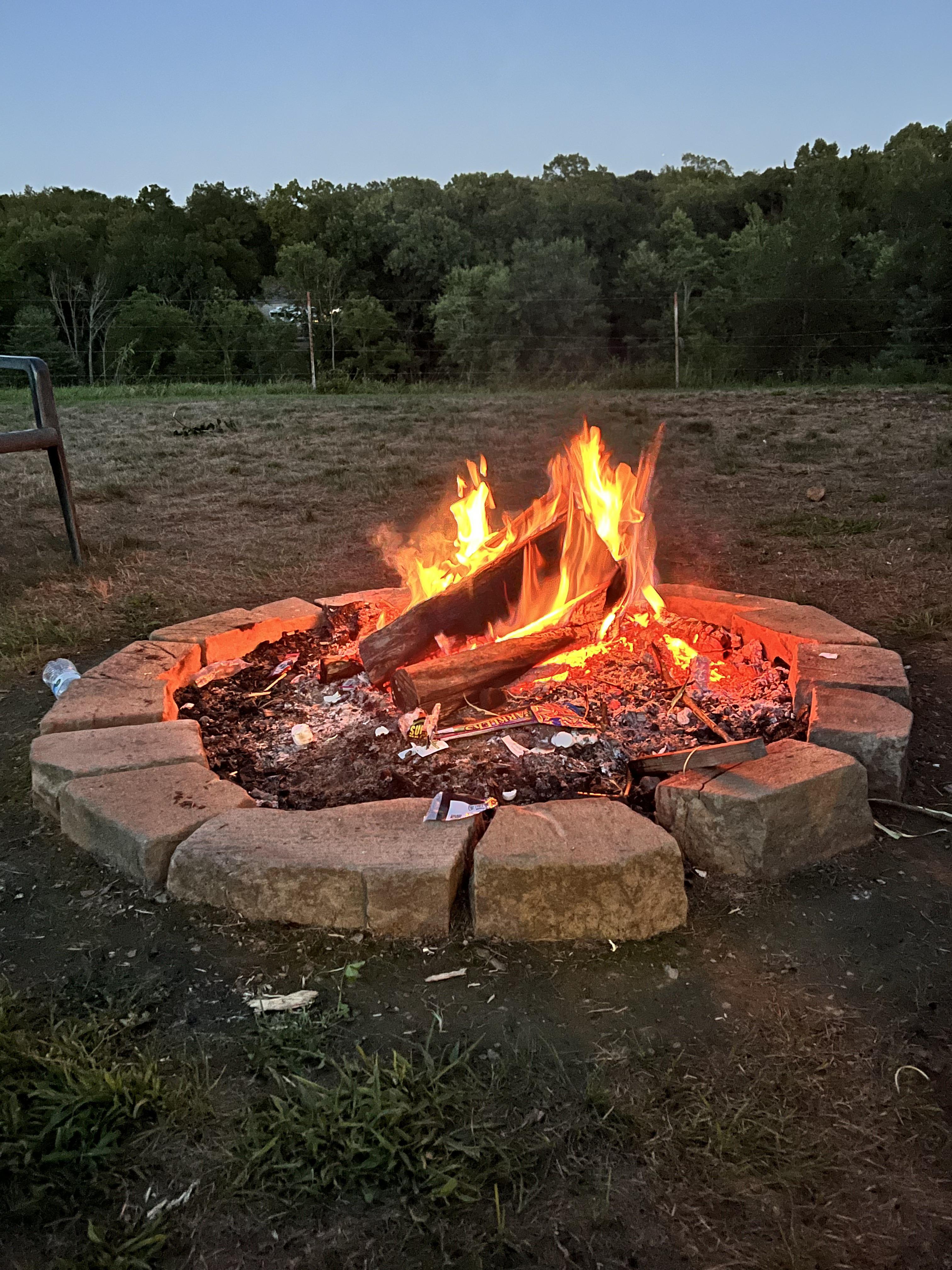 Backyard Campfire | Scrolller