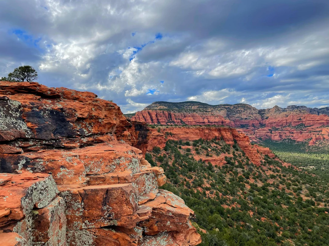 Bear Mountain view from Doe Mountain, Sedona, Arizona [OC] [4032x3024] | Scrolller