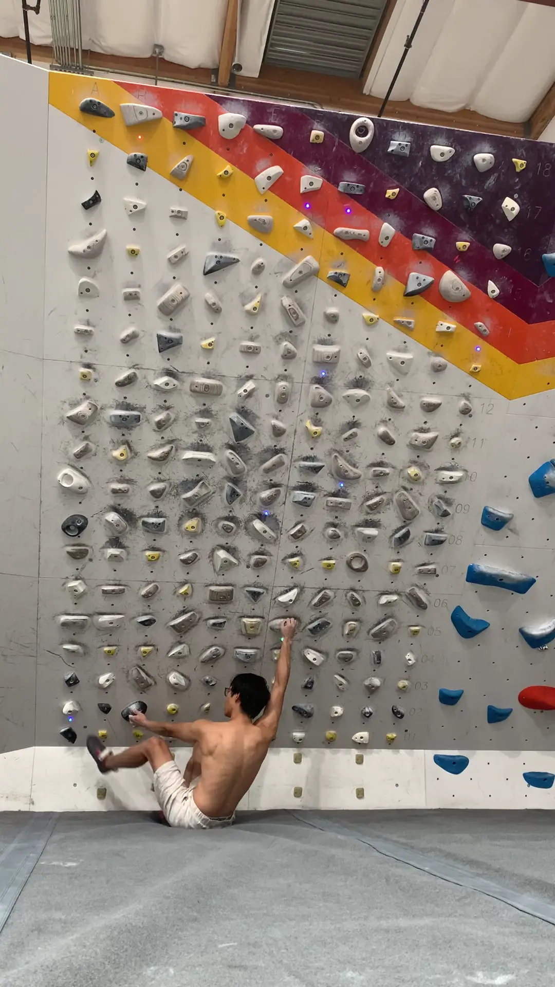 Banana Hammock 6C+/V5 | Scrolller