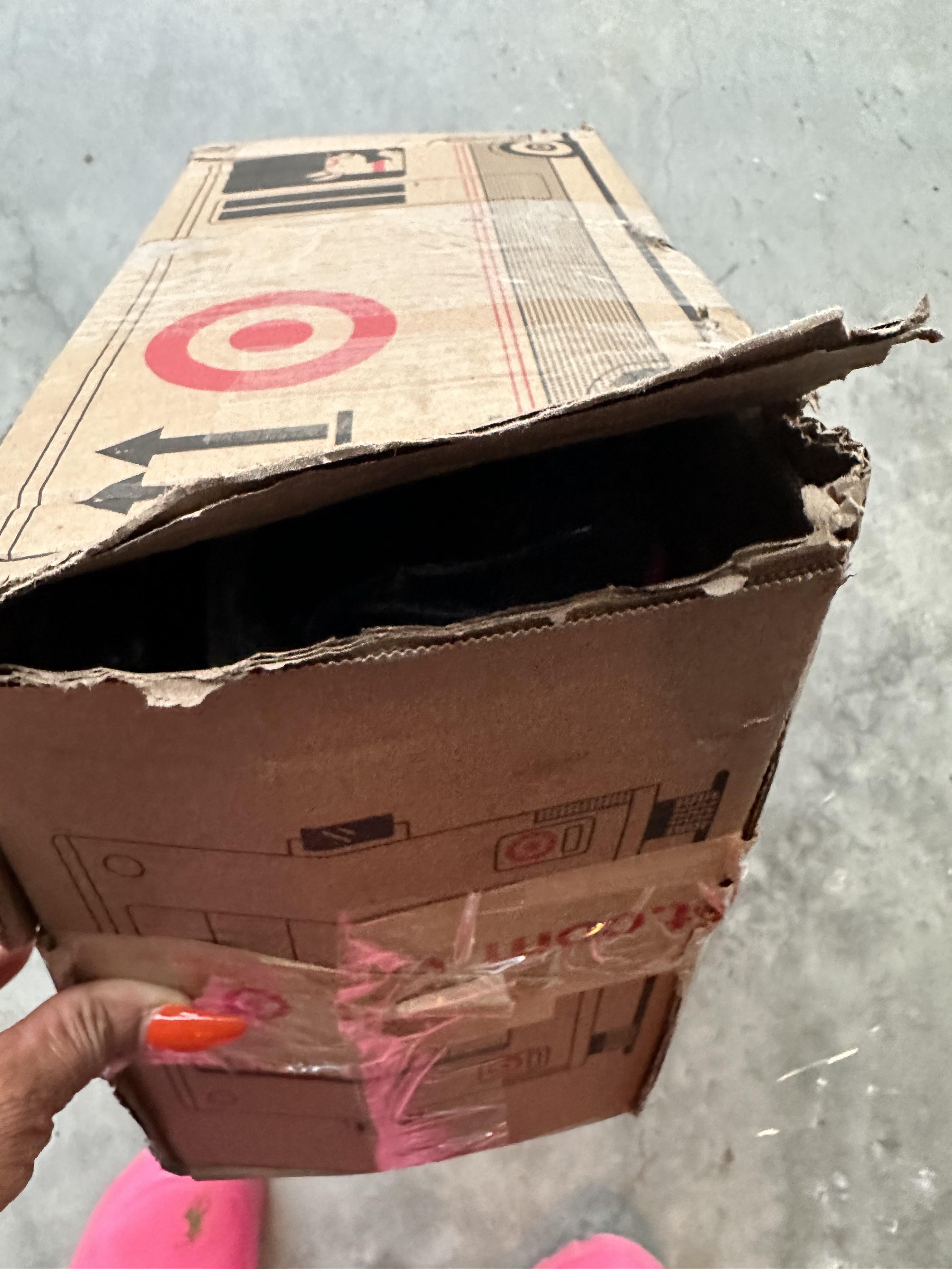 Opened package | Scrolller