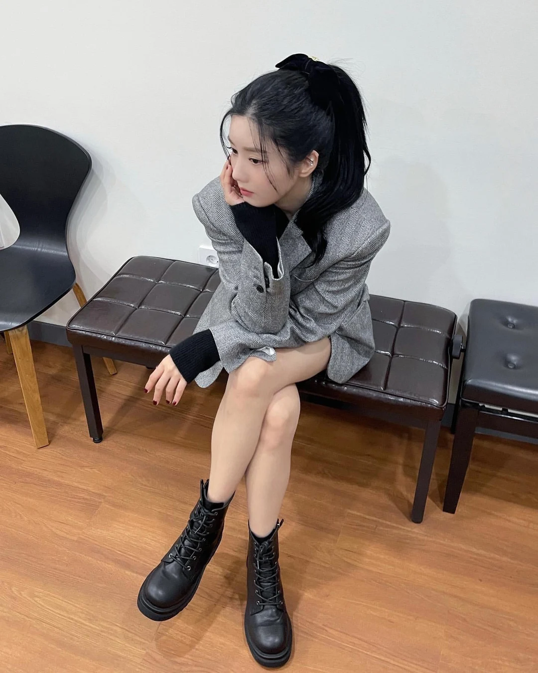 230208 Kwon Eunbi Official Instagram Update | Scrolller