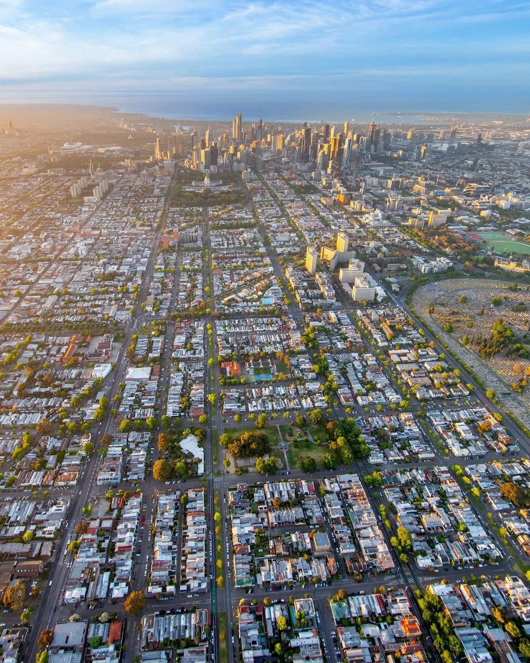 Melbourne | Scrolller