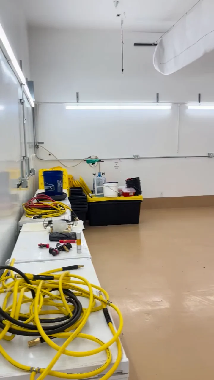 New C1D1 volatile extraction lab | Scrolller