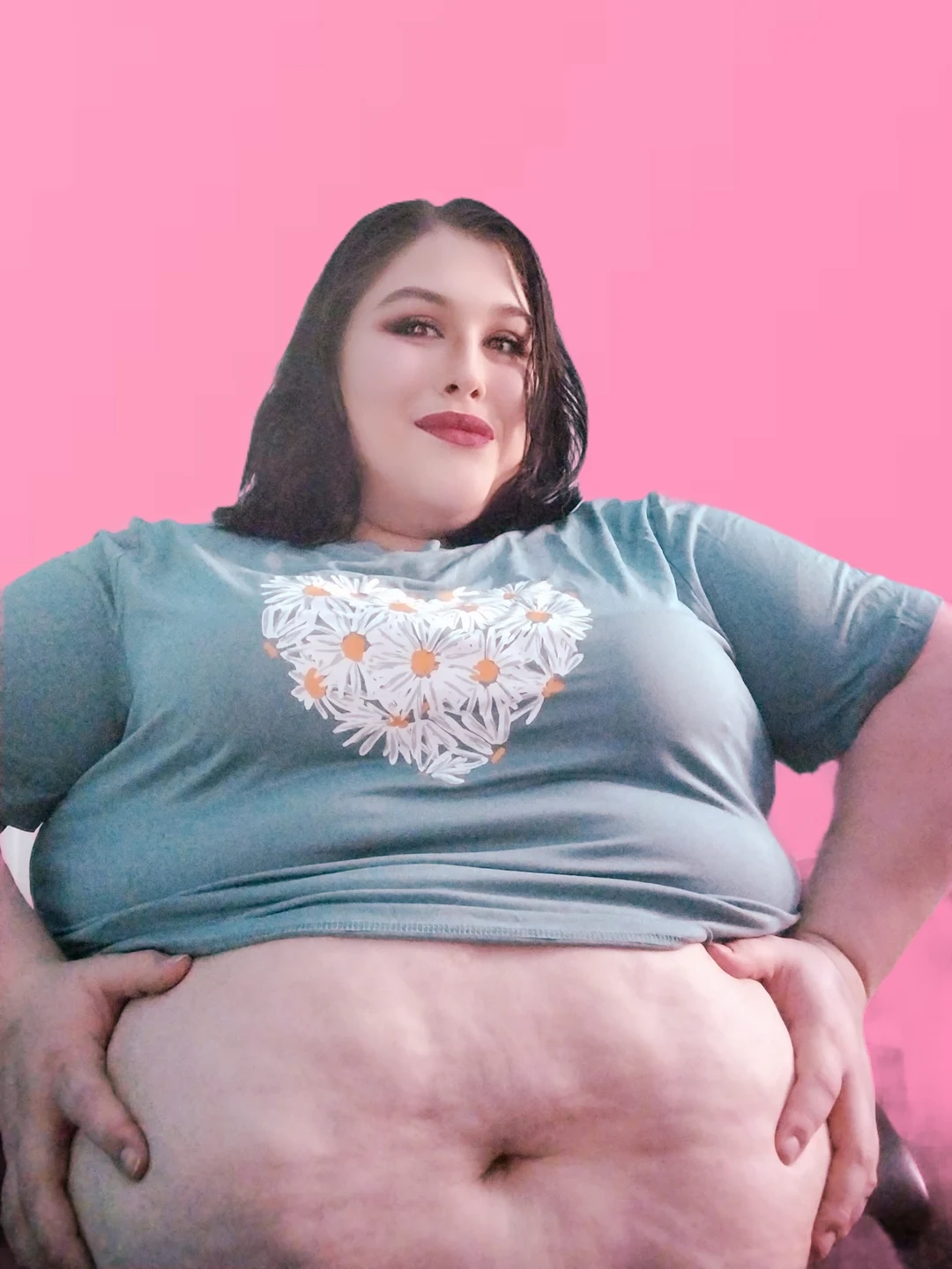 Big belly, big appetite! | Scrolller