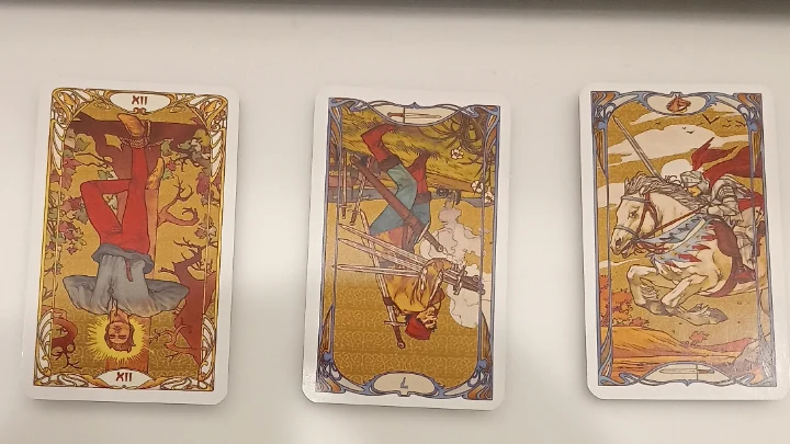 Help in interpreting this spread? | Scrolller
