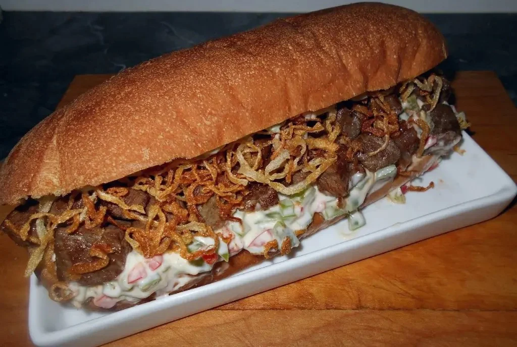 Crispy Onion Steak Sandwich | Scrolller