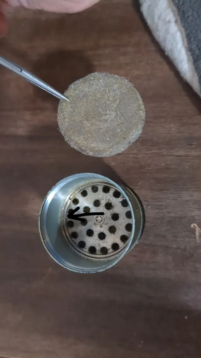 Mesh came out of my grinder (3 layer) | Scrolller