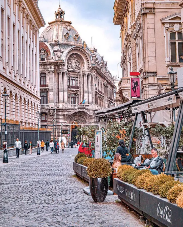 Street in Bucharest | Scrolller
