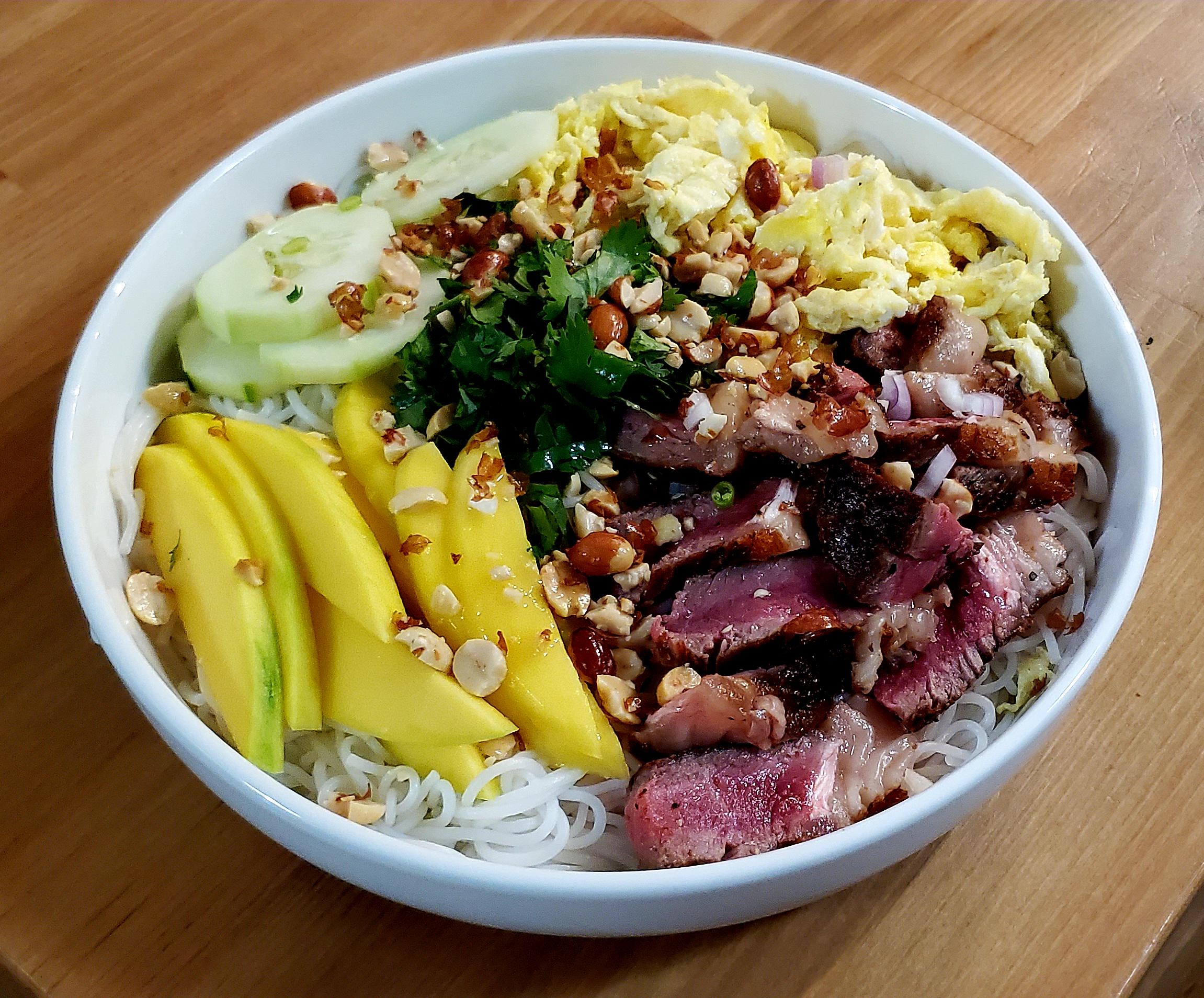 [Homemade] Rice noodle bowl | Scrolller