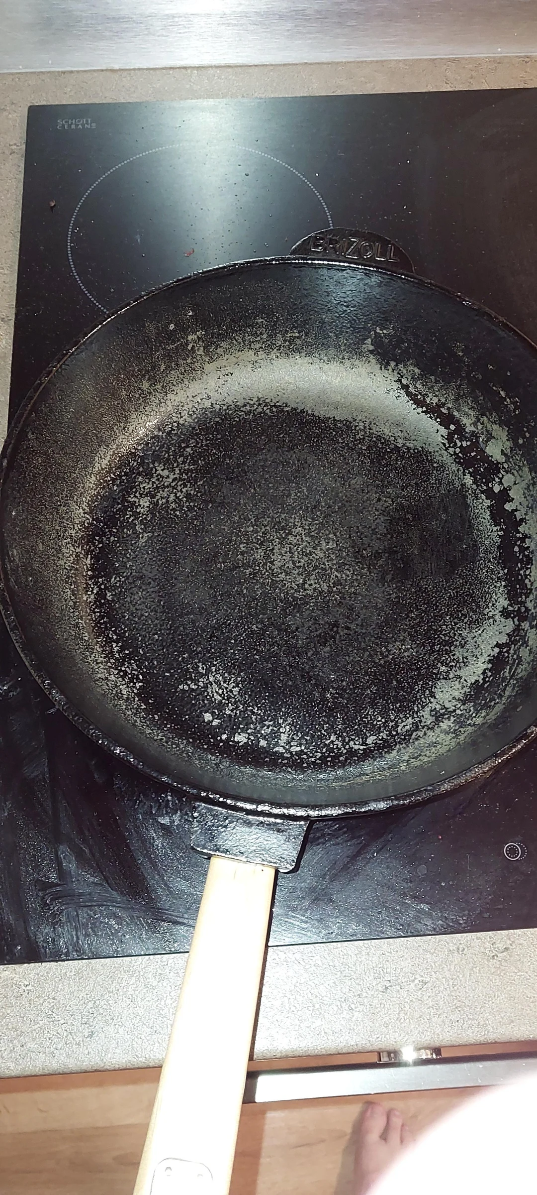 I think I have ruined my cast iron. Any tips? | Scrolller