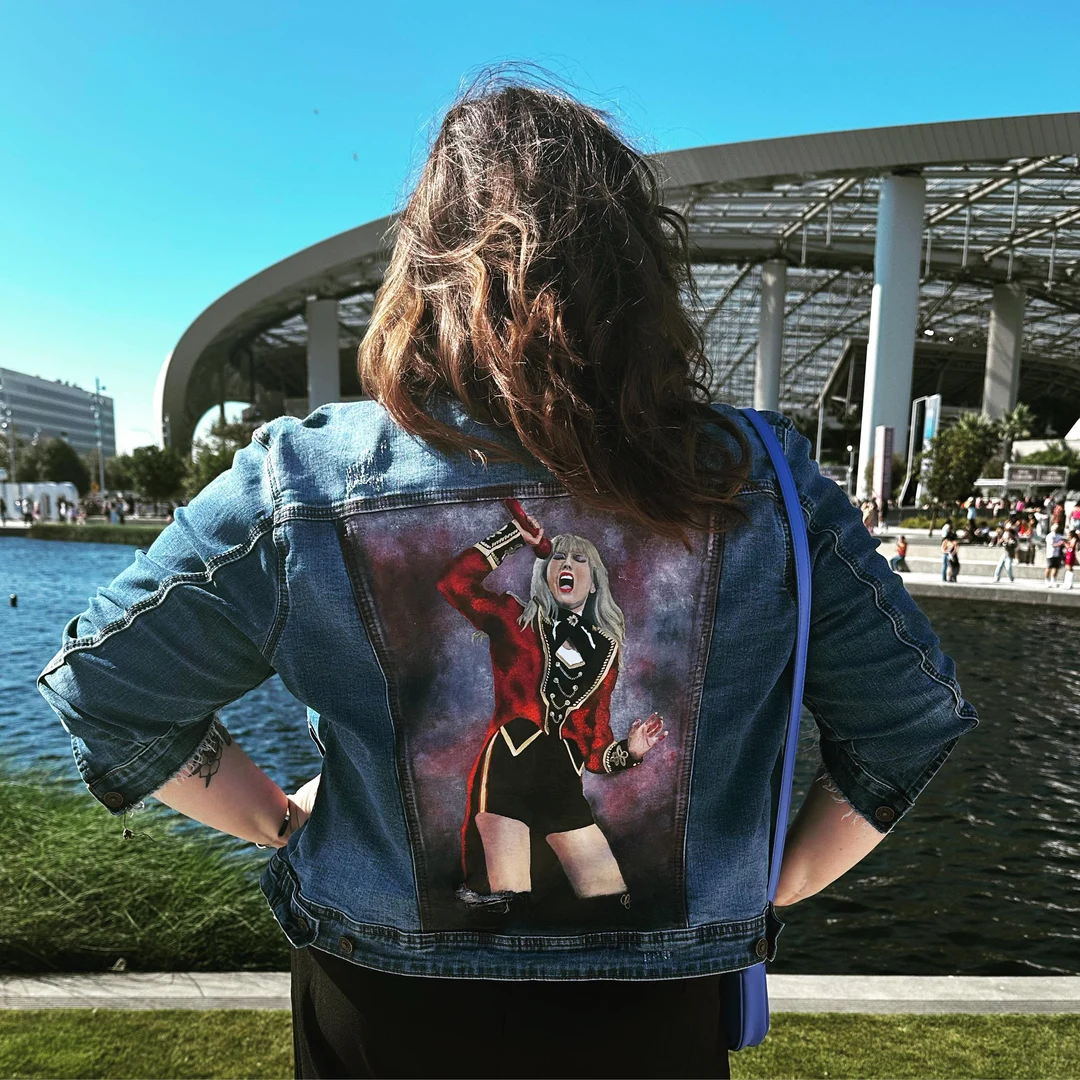 My Eras Tour Outfit | Scrolller