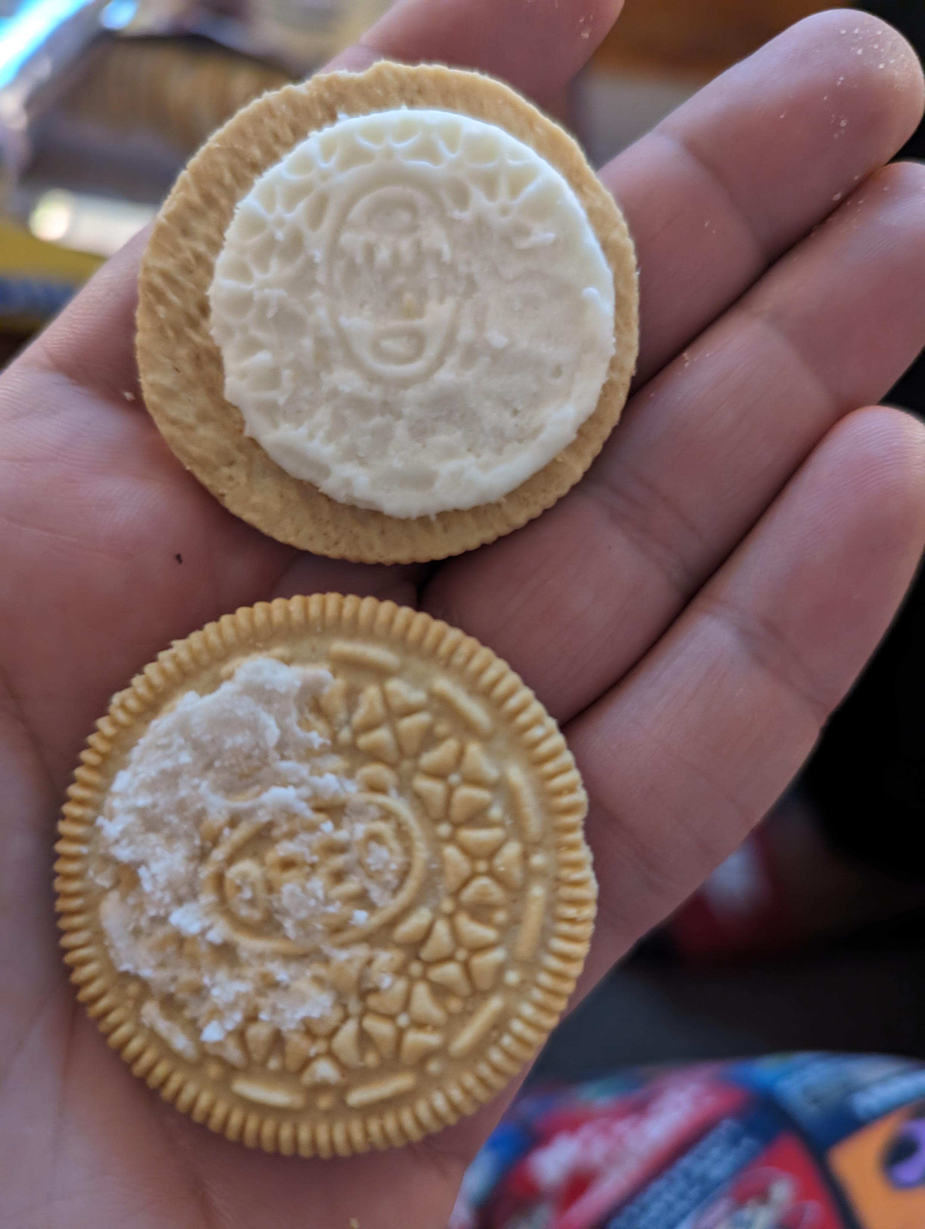Oreo put together inside out. | Scrolller