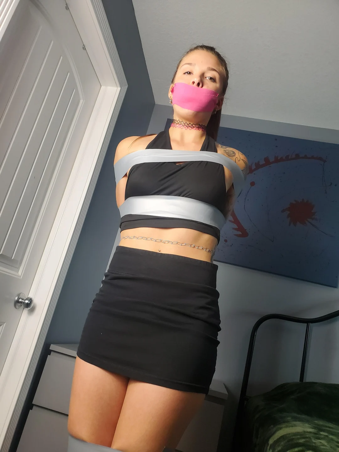 My crop top special... Crop top a la duct tape ;) | Scrolller