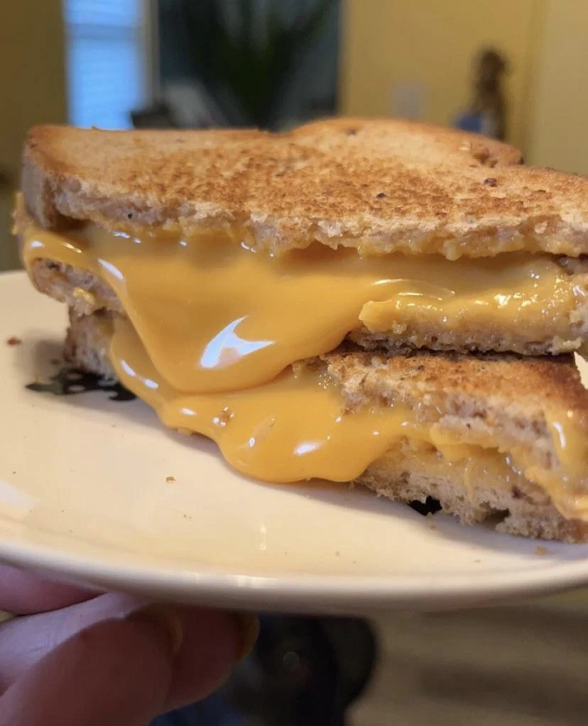 Extra melted grilled cheese | Scrolller