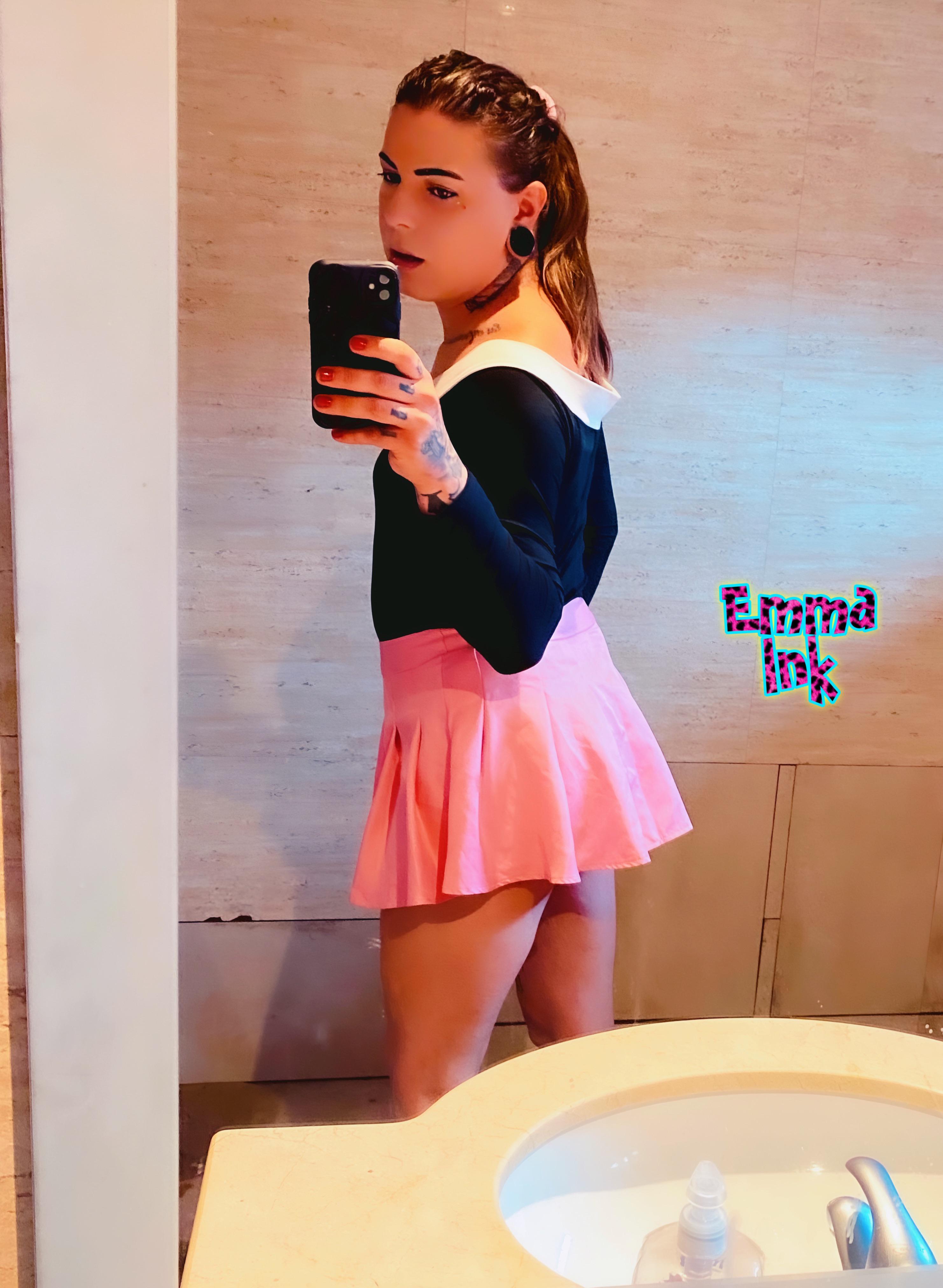 Feeling so cute 💖 | Scrolller