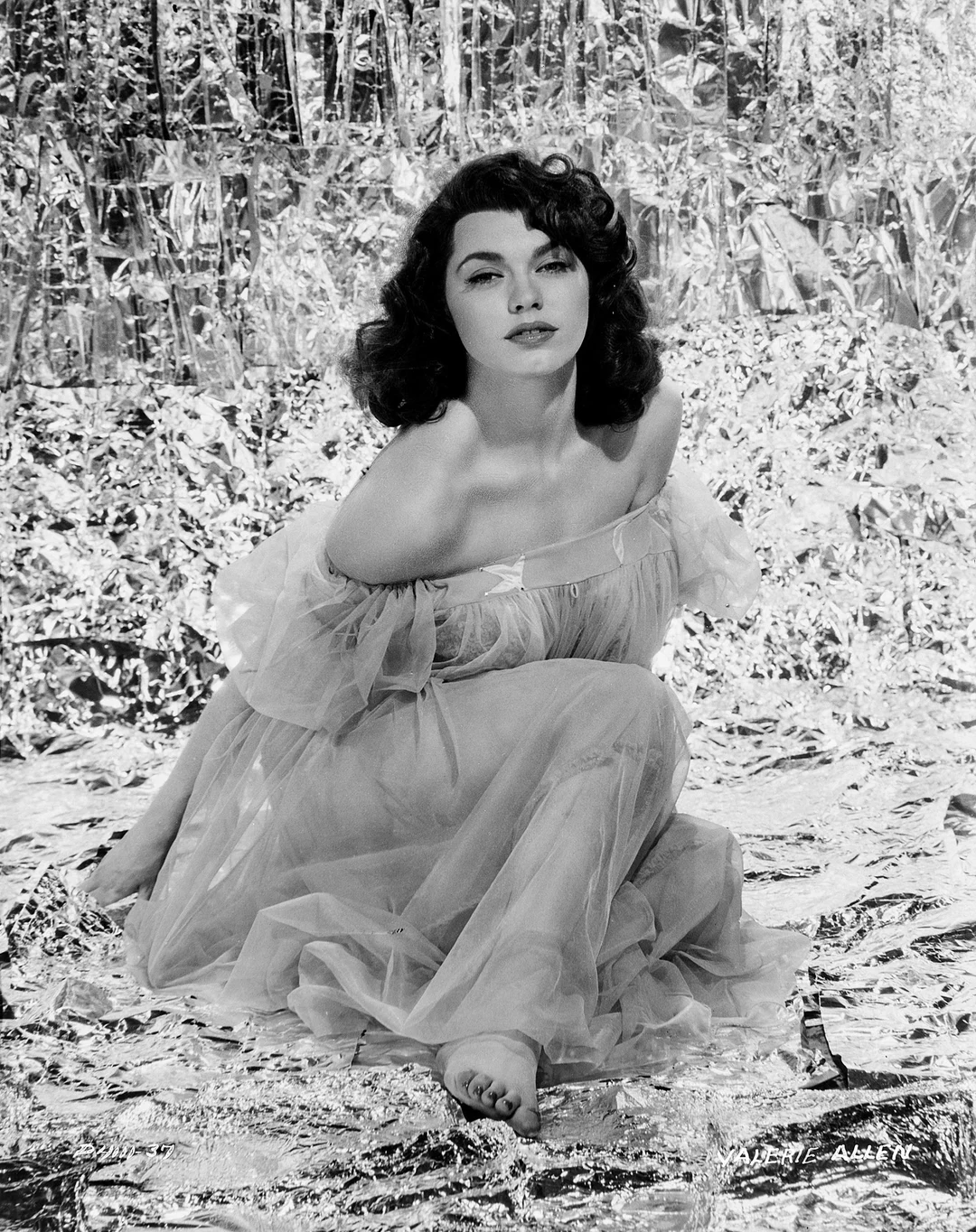 Valerie Allen (1955) | Scrolller