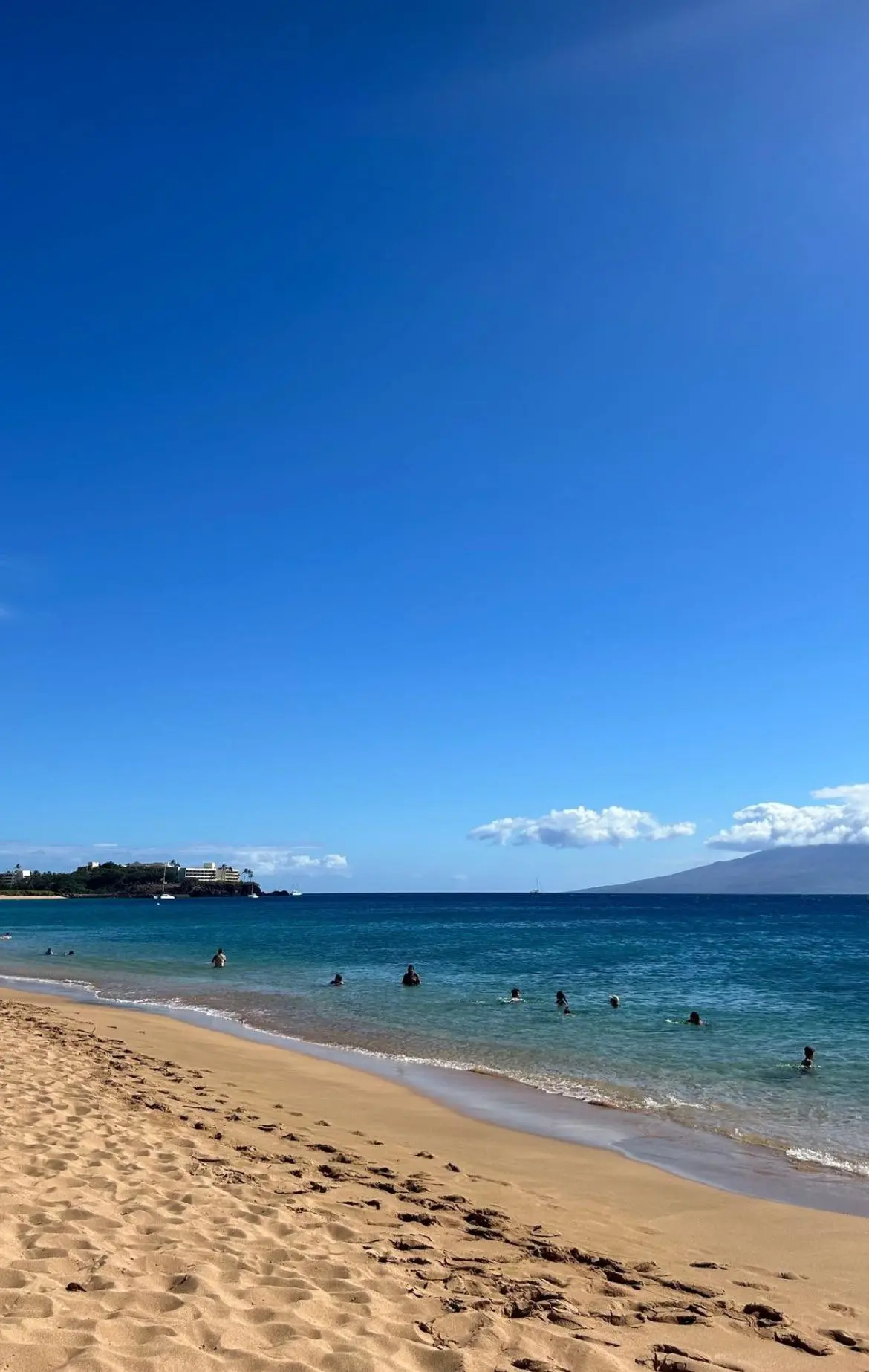 Beach in Maui, Hawaii | Scrolller