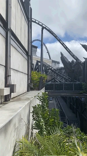 Velocicoaster, Islands of Adventure, Universal Studios Orlando | Scrolller