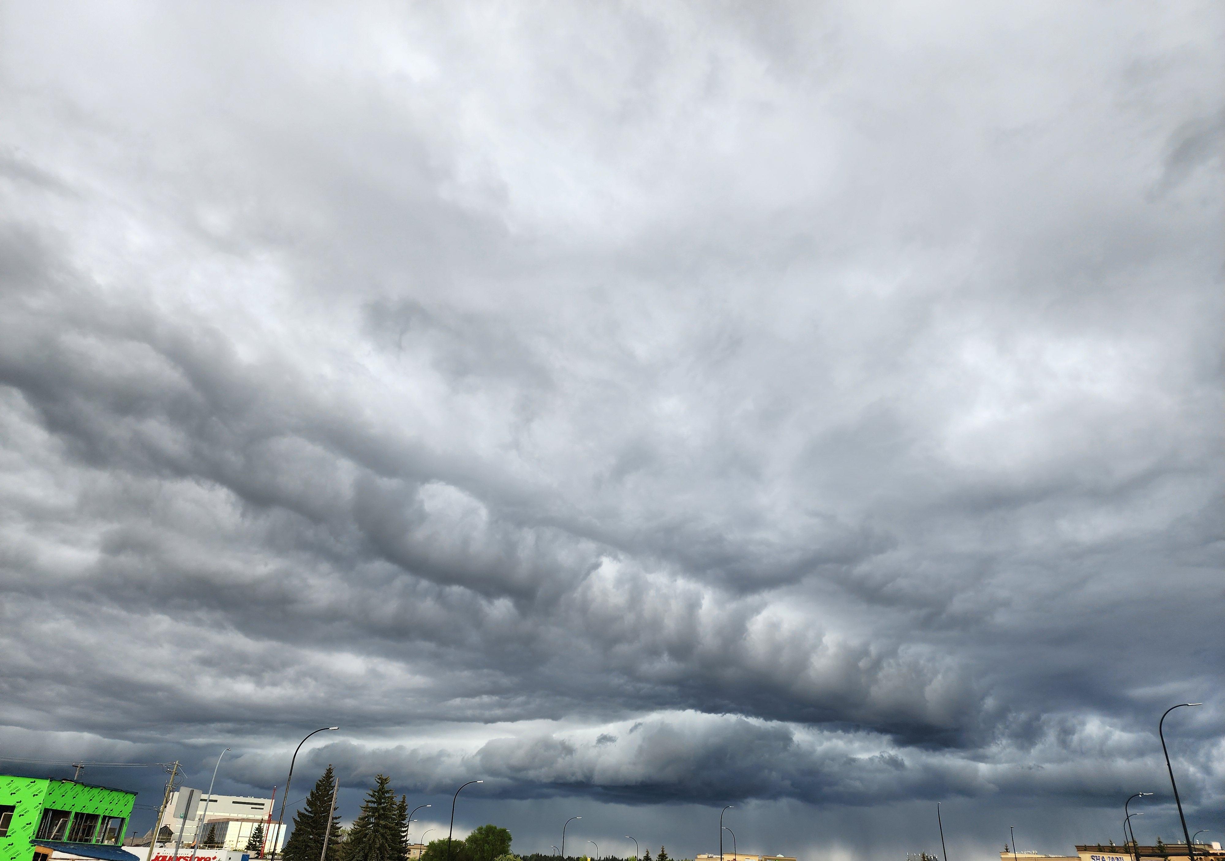 Rolling clouds | Scrolller