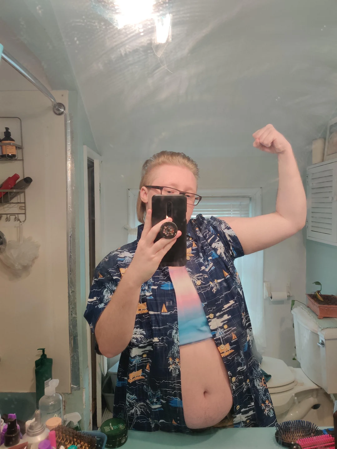 taking "thirst trap" selfies for my birthday (he/they) | Scrolller