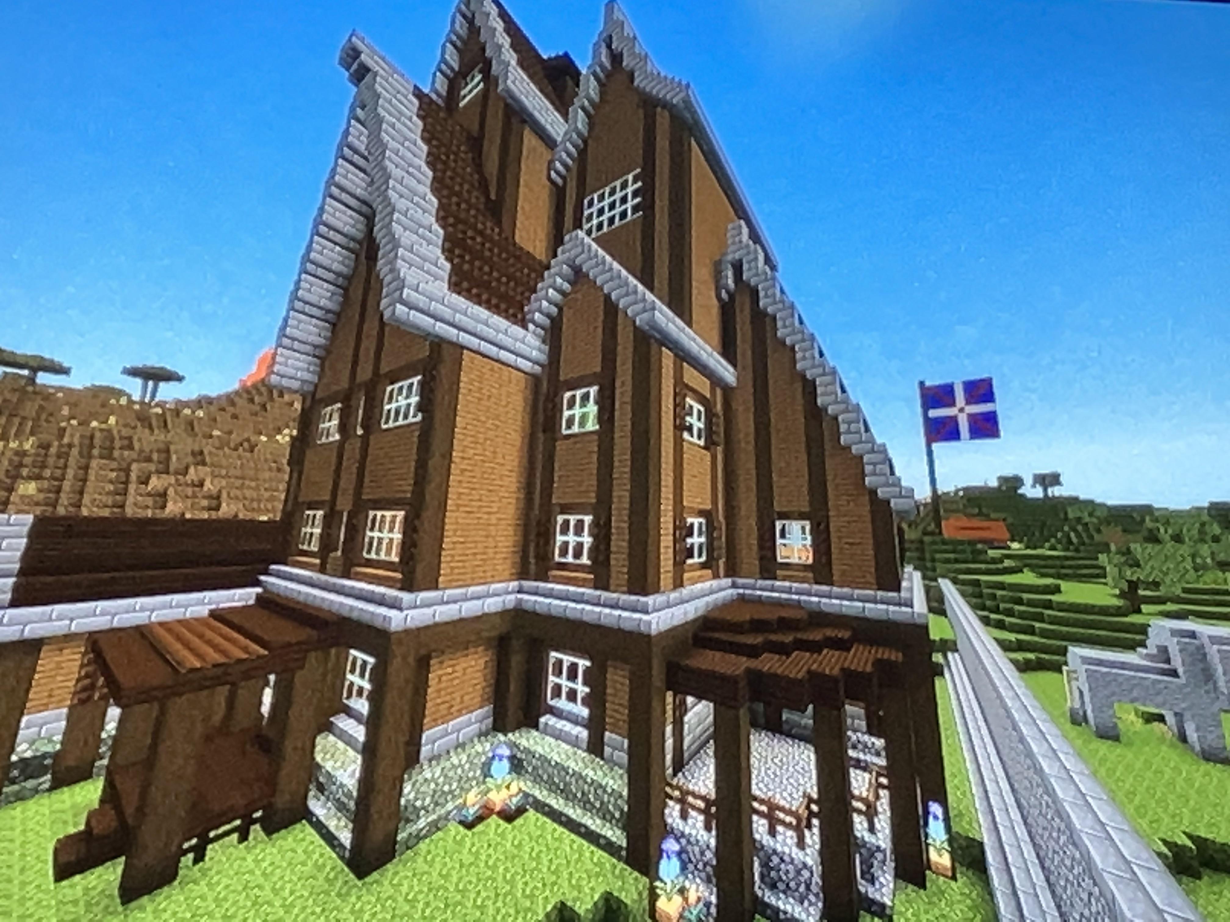 My Minecraft creative mode mansion | Scrolller